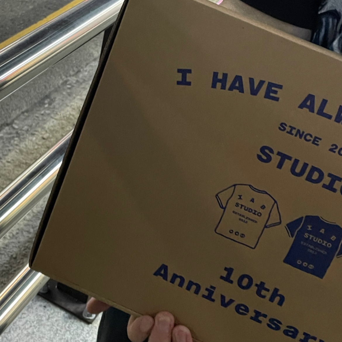 아욧 (@_01.29ay) 님의 게시물 | KREAM