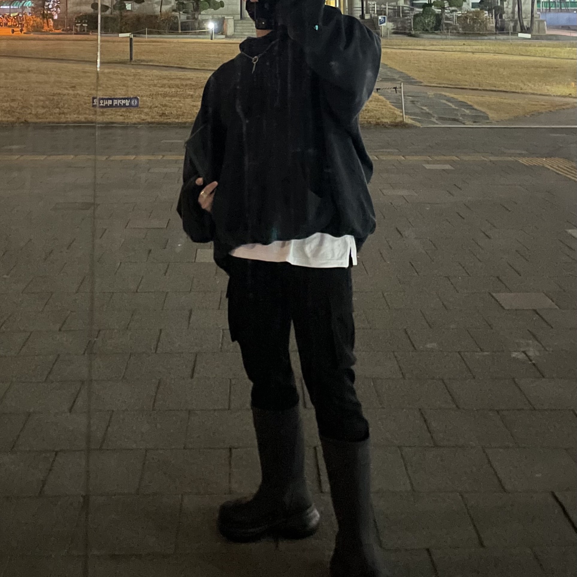 Travis Kim (@mbtdf_kanye...) 님의 게시물 | KREAM