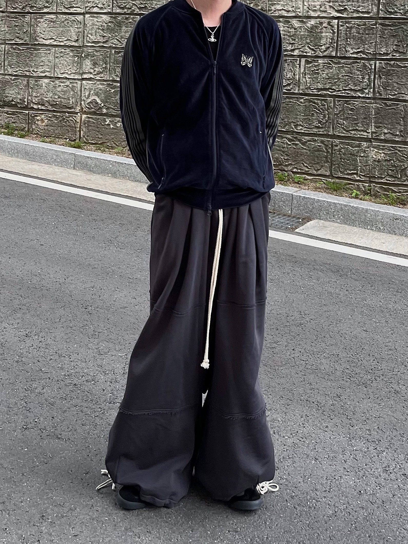 . (@eqhu3n) 님의 게시물 | KREAM