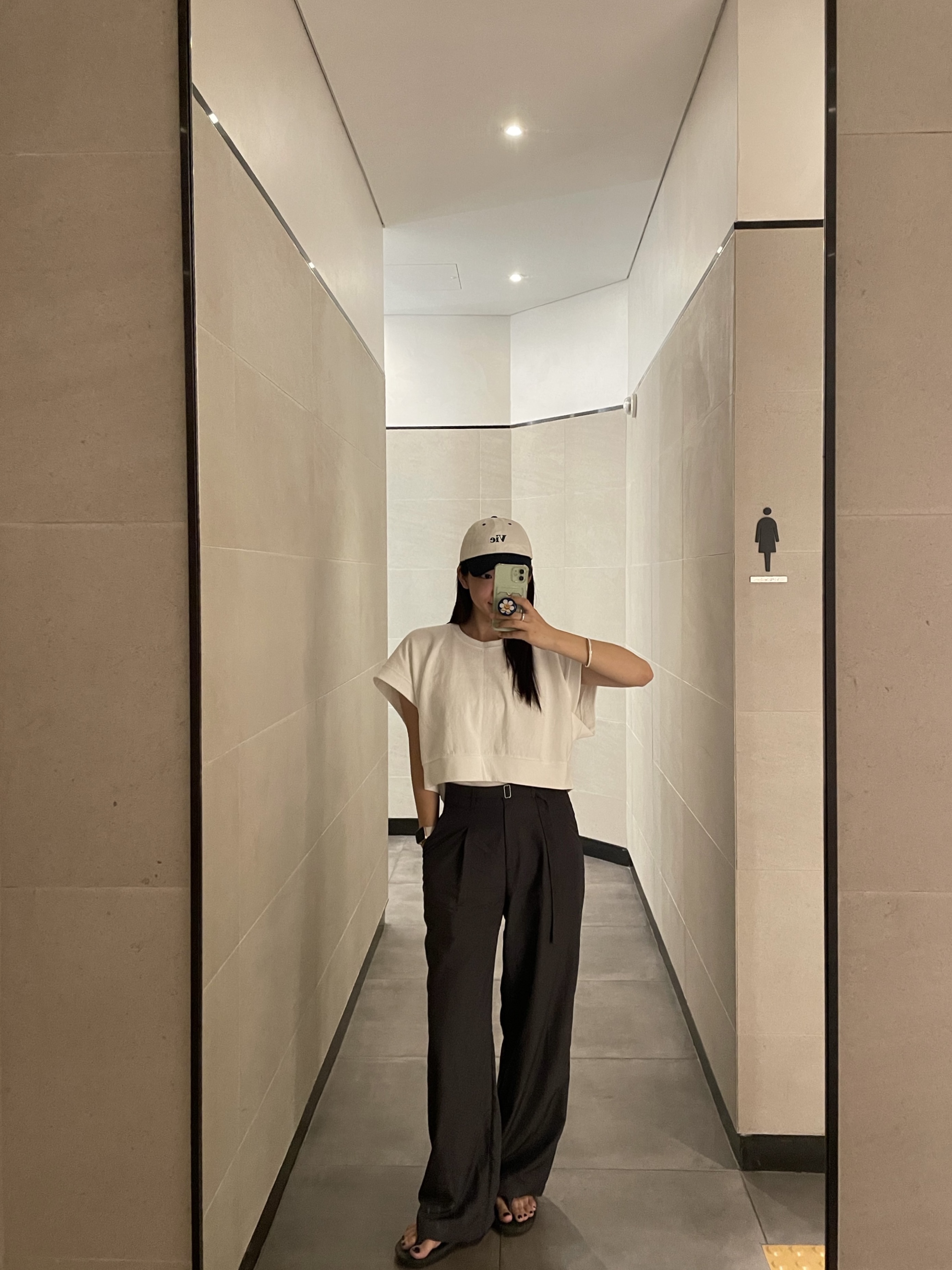 실버컴퍼니 (@cho_silver) 님의 게시물 | KREAM