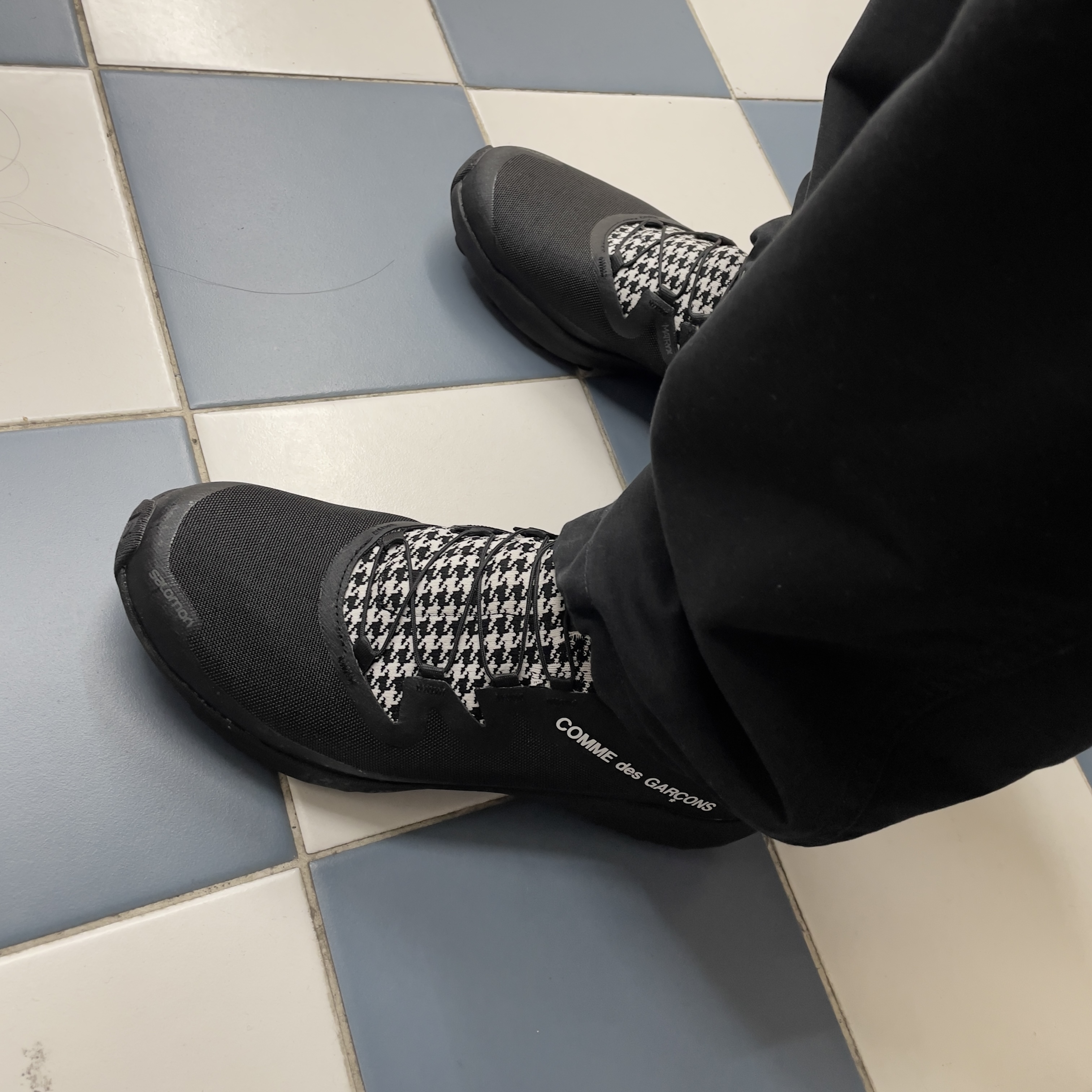 😎 (@gowrow) 님의 게시물 | KREAM