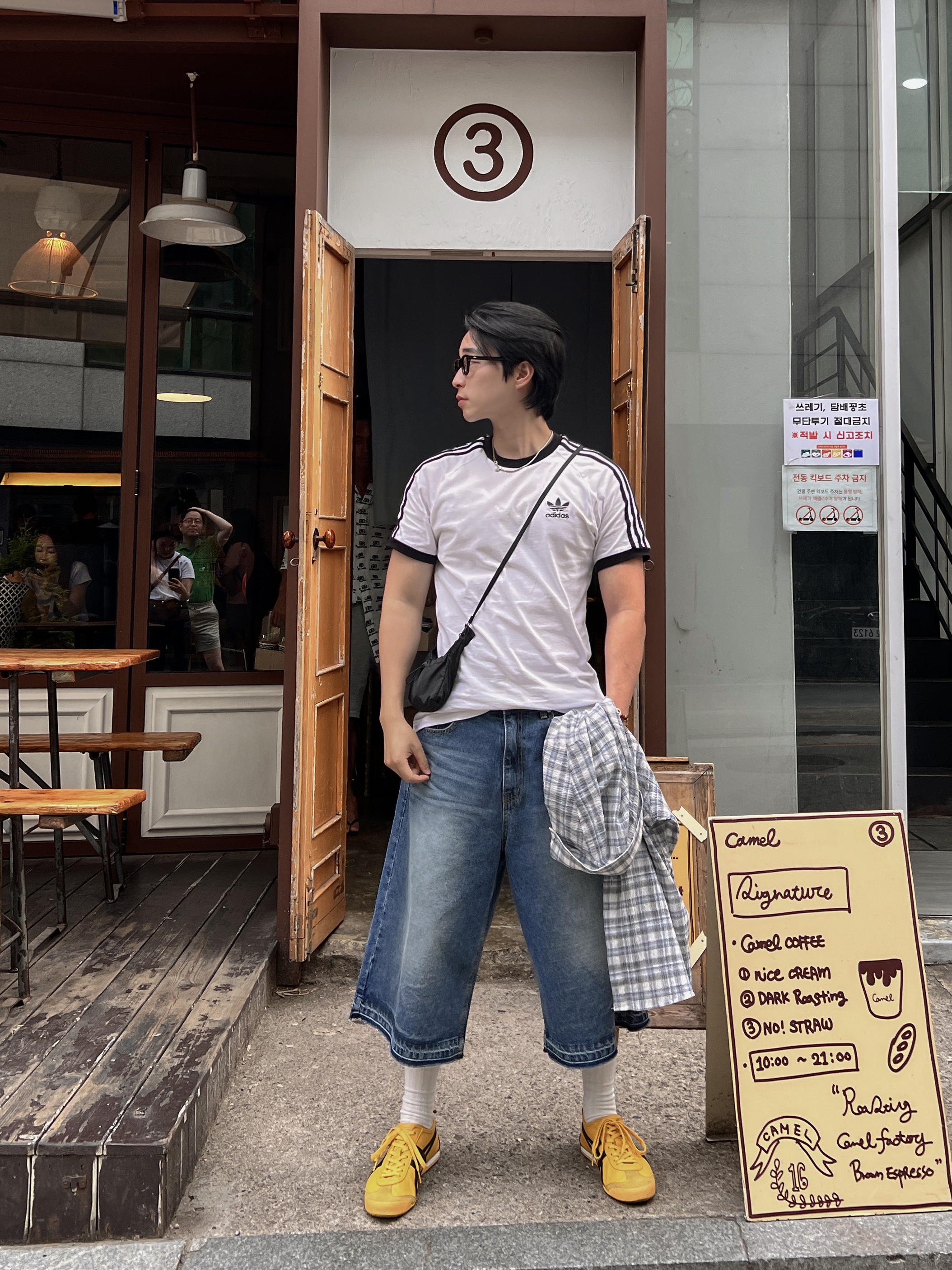 세현 (@me_iro) 님의 게시물 | KREAM