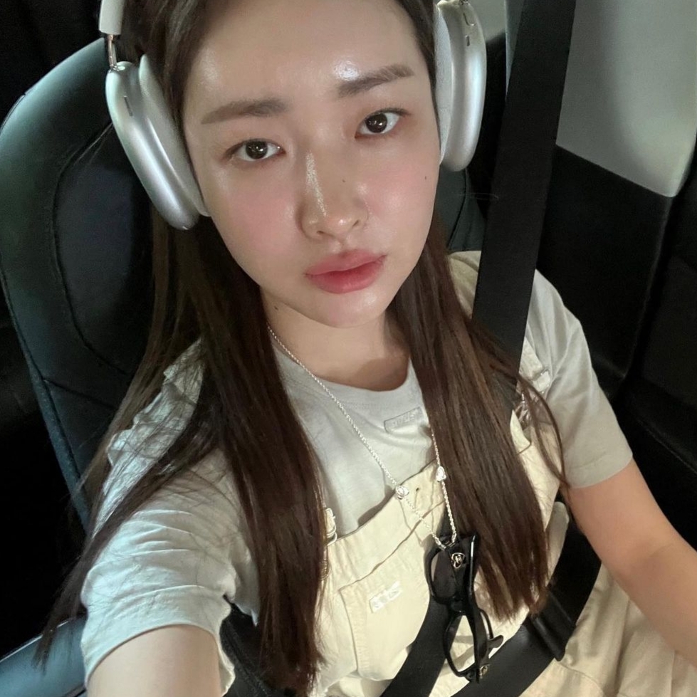 get shopping... (@wish1ist) 님의 게시물 | KREAM