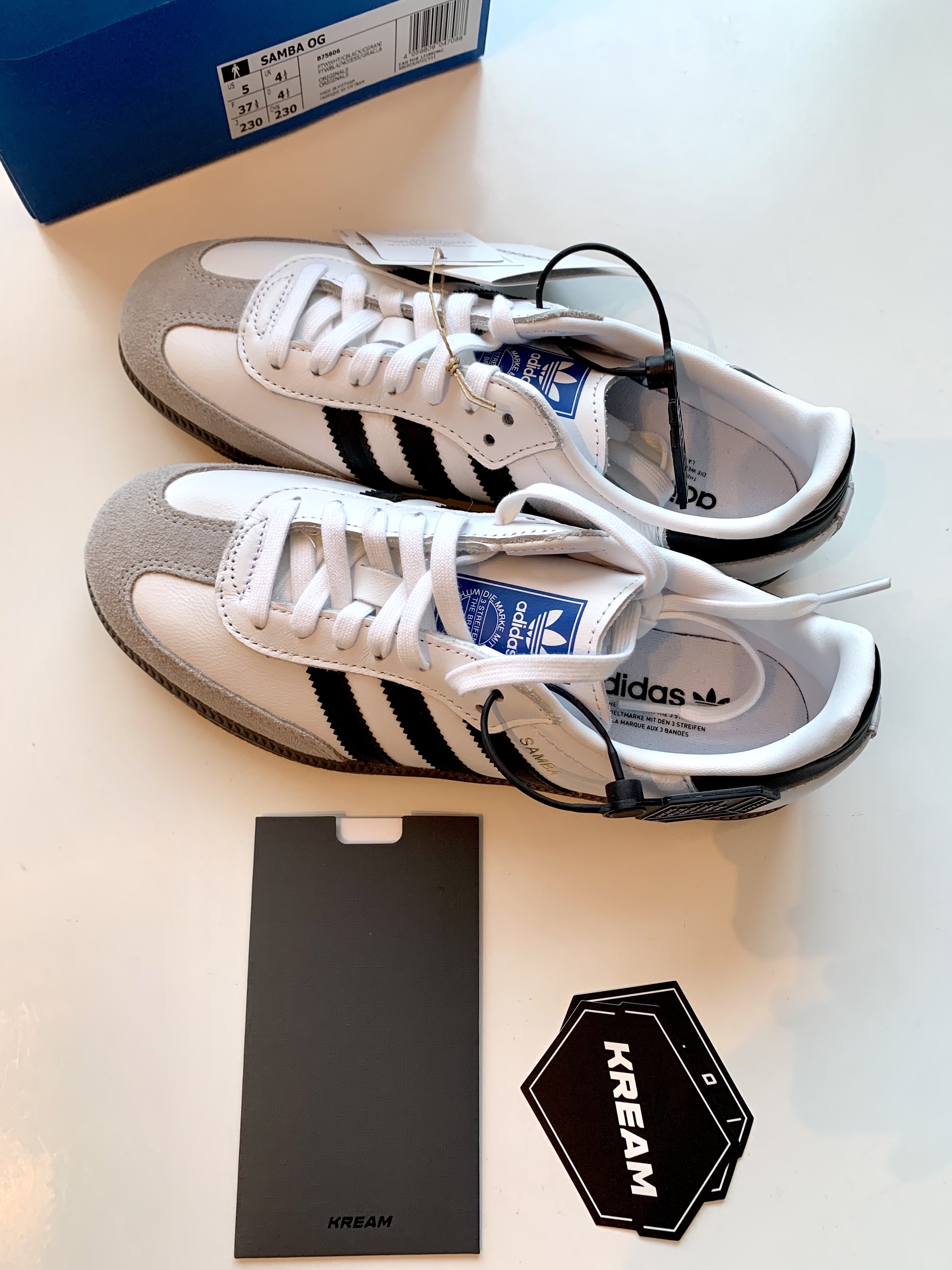 (@sleepingwit...) 님의 게시물 | KREAM