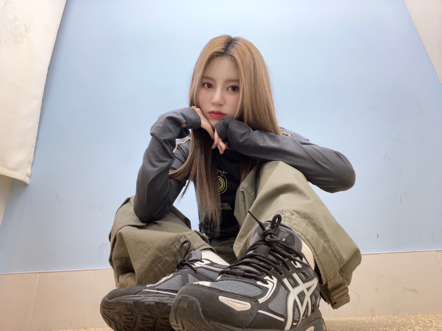 adya (@adya_official) 님의 게시물 | KREAM