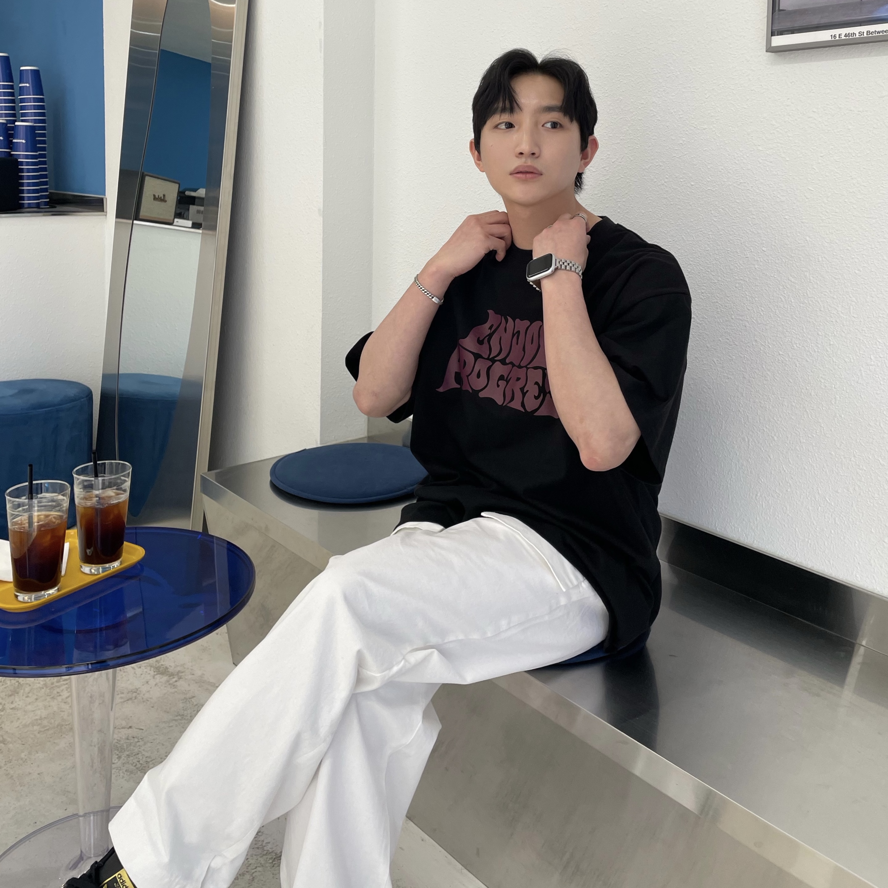 tmtmtmtm23 (@yng__30) 님의 게시물 | KREAM