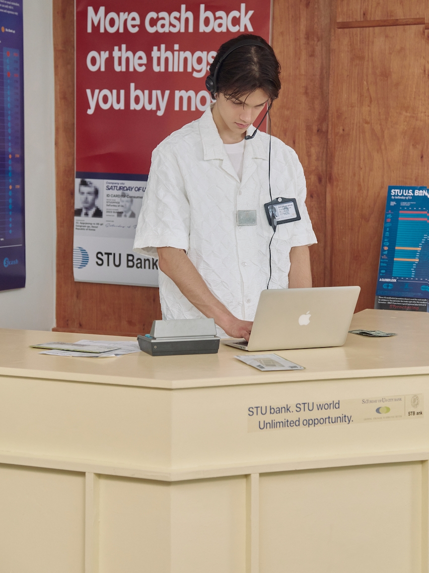 STU (@stu_official) 님의 게시물 | KREAM