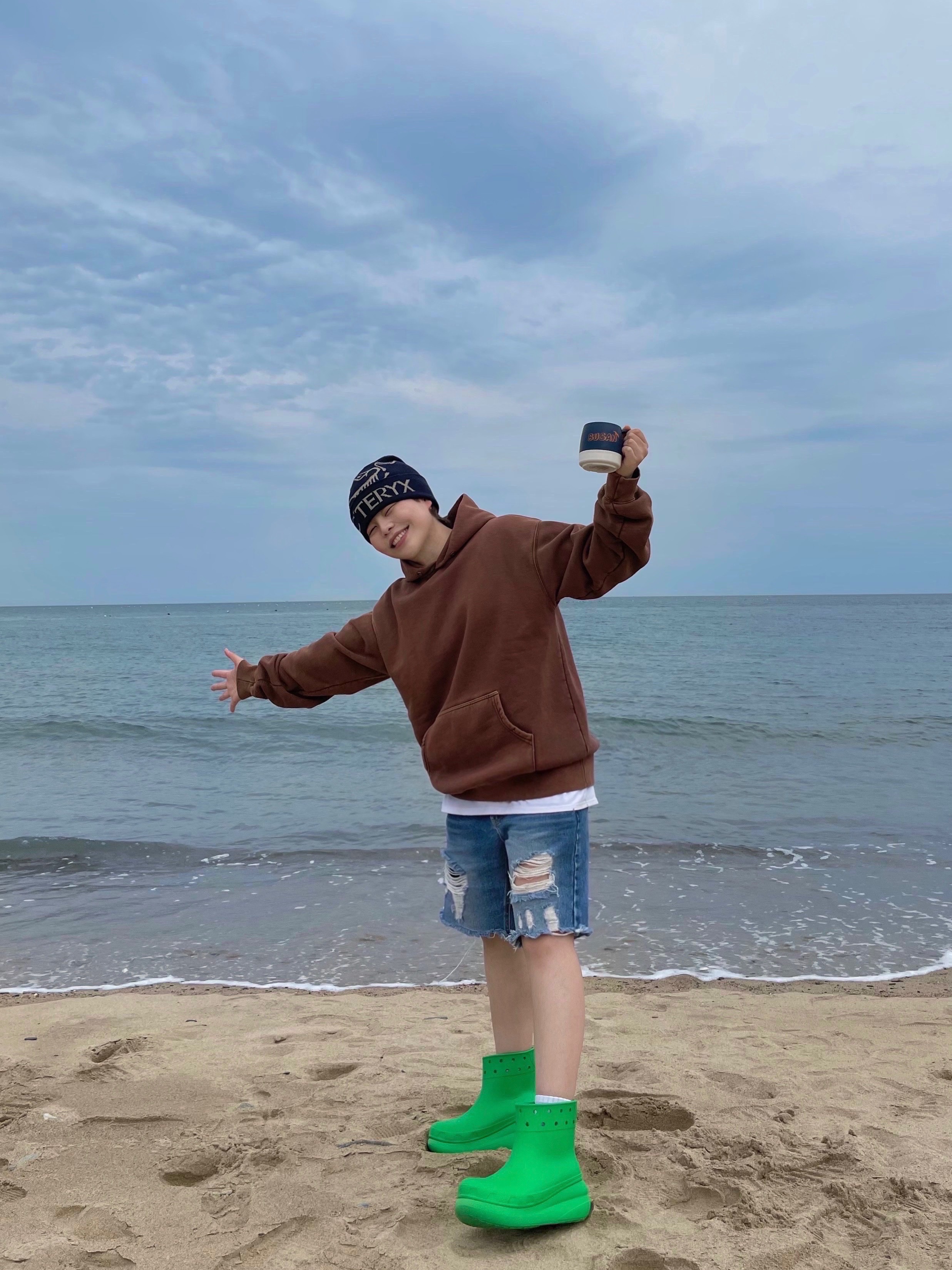 (@_min__e_) 님의 게시물 | KREAM