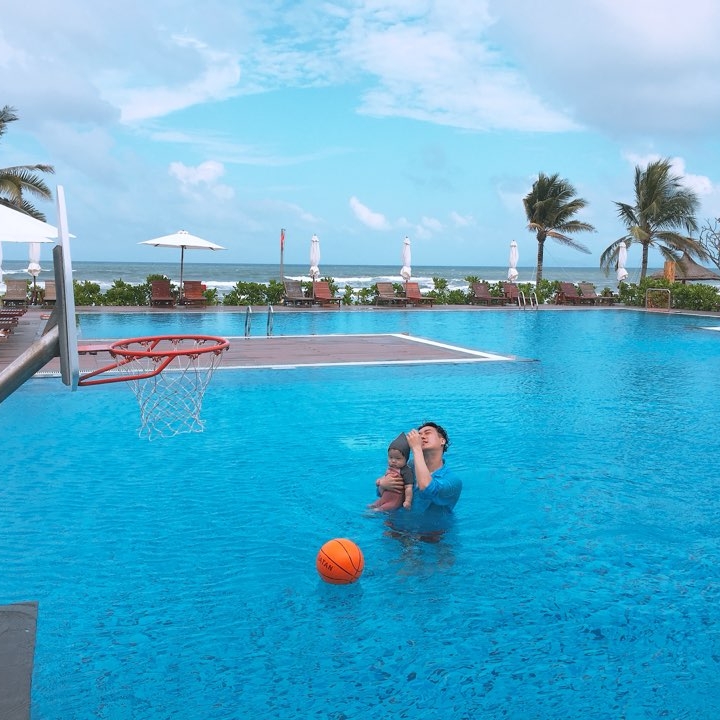 라떼 빠빠 (@rurufafa) 님의 게시물 | KREAM