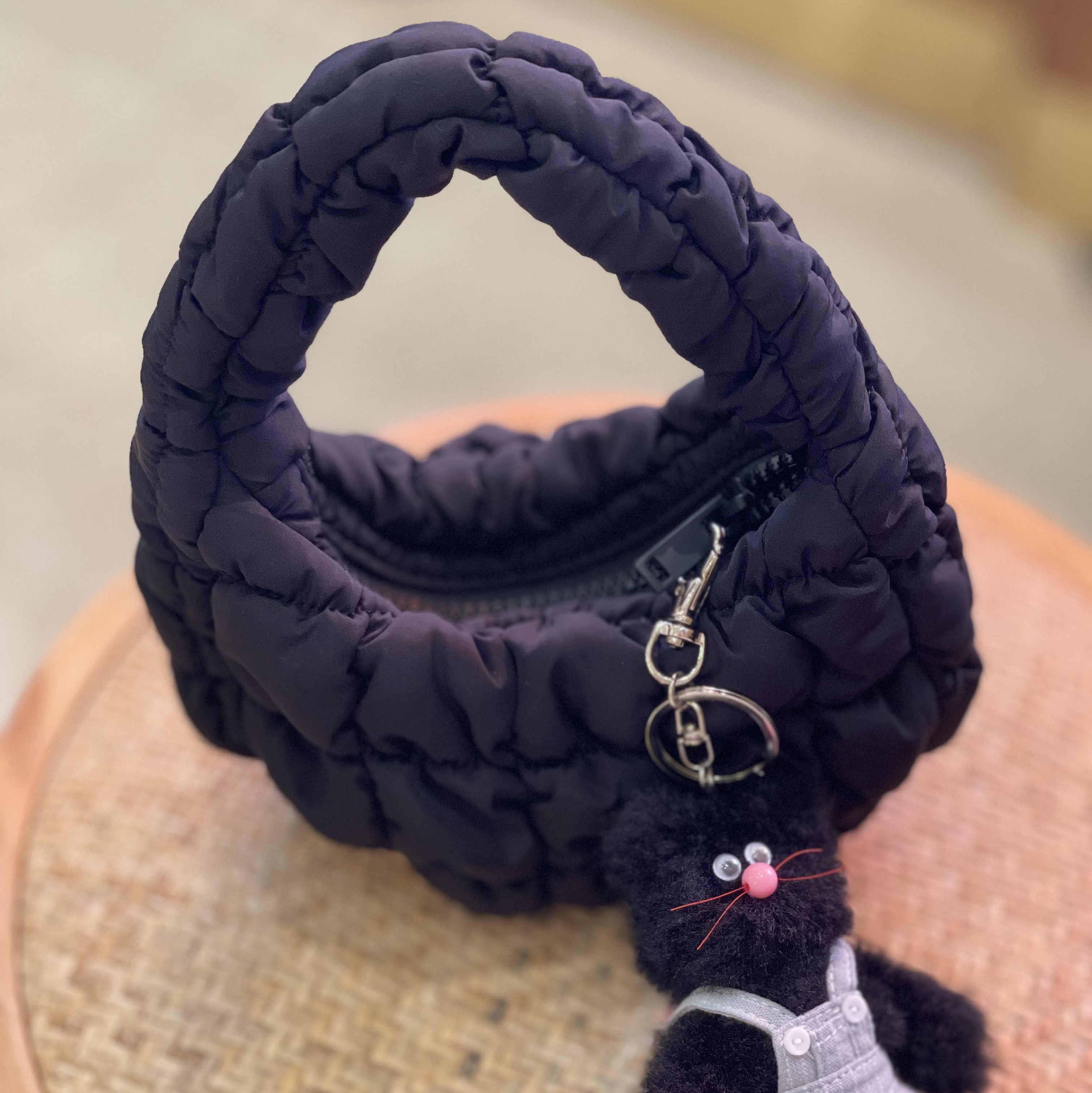 써니 (@ssuines) 님의 게시물 | KREAM