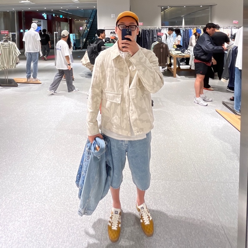 (@goraf) 님의 게시물 | KREAM