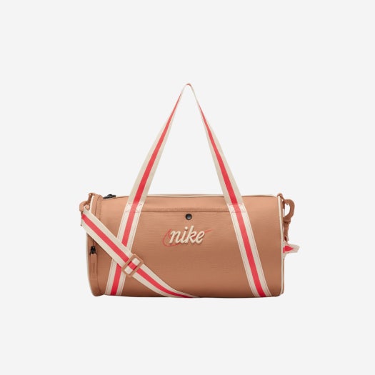 나이키 짐 클럽 더플백 24L 페일 바닐라 | Nike | KREAM