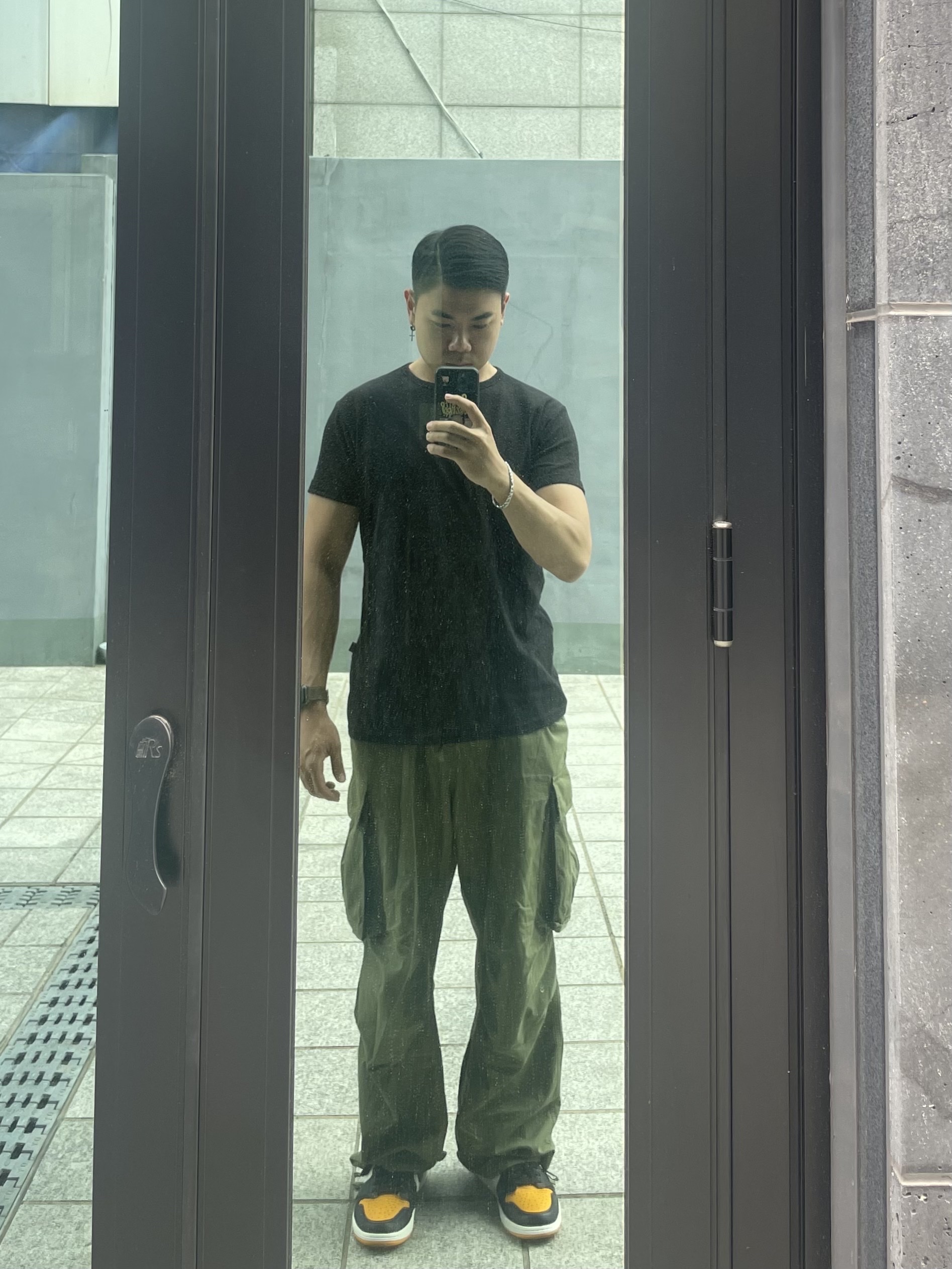 배경빈 (@jh2bae) 님의 게시물 | KREAM