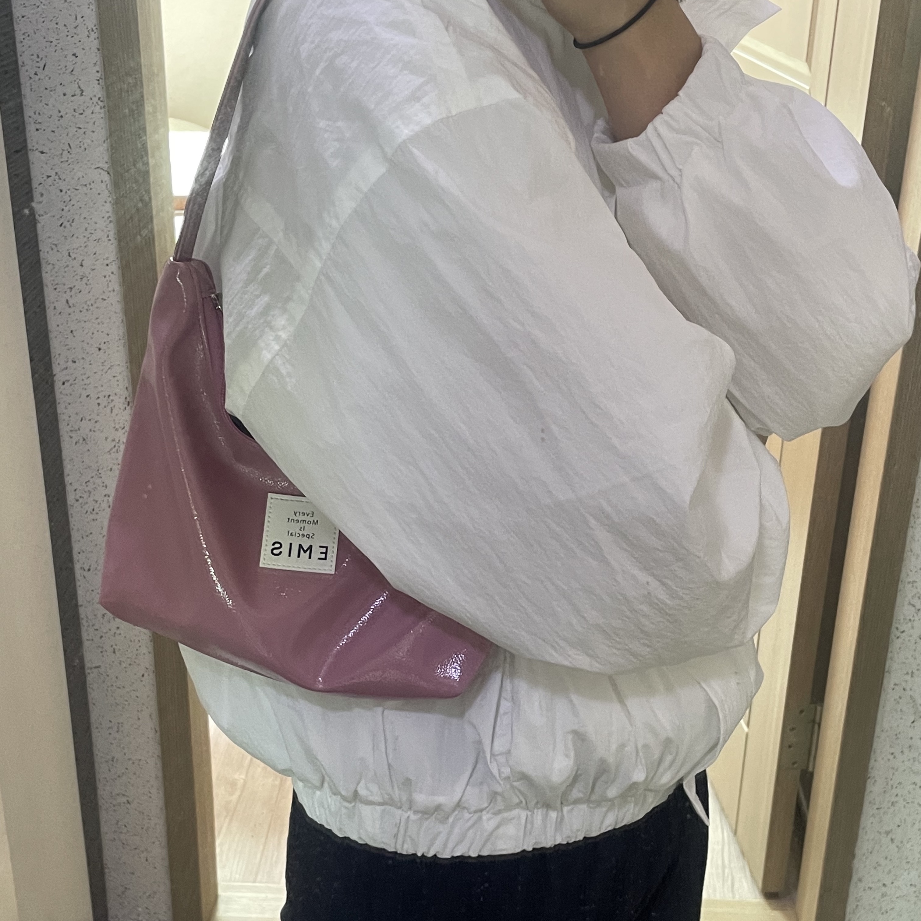 나이키 (@han_na) 님의 게시물 | KREAM