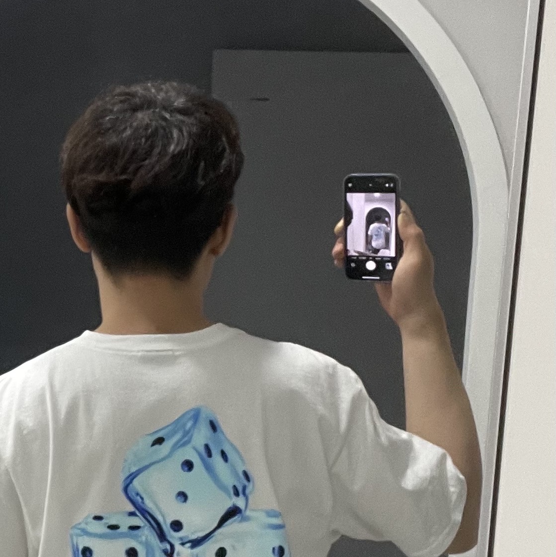 도승2 (@kim.jh) 님의 게시물 | KREAM