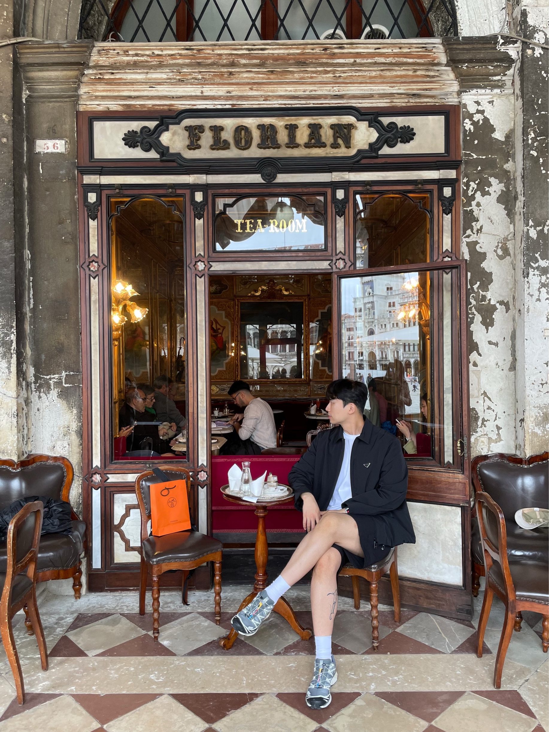 👨🏻‍🎨 (@eunho__kang) 님의 게시물 | KREAM