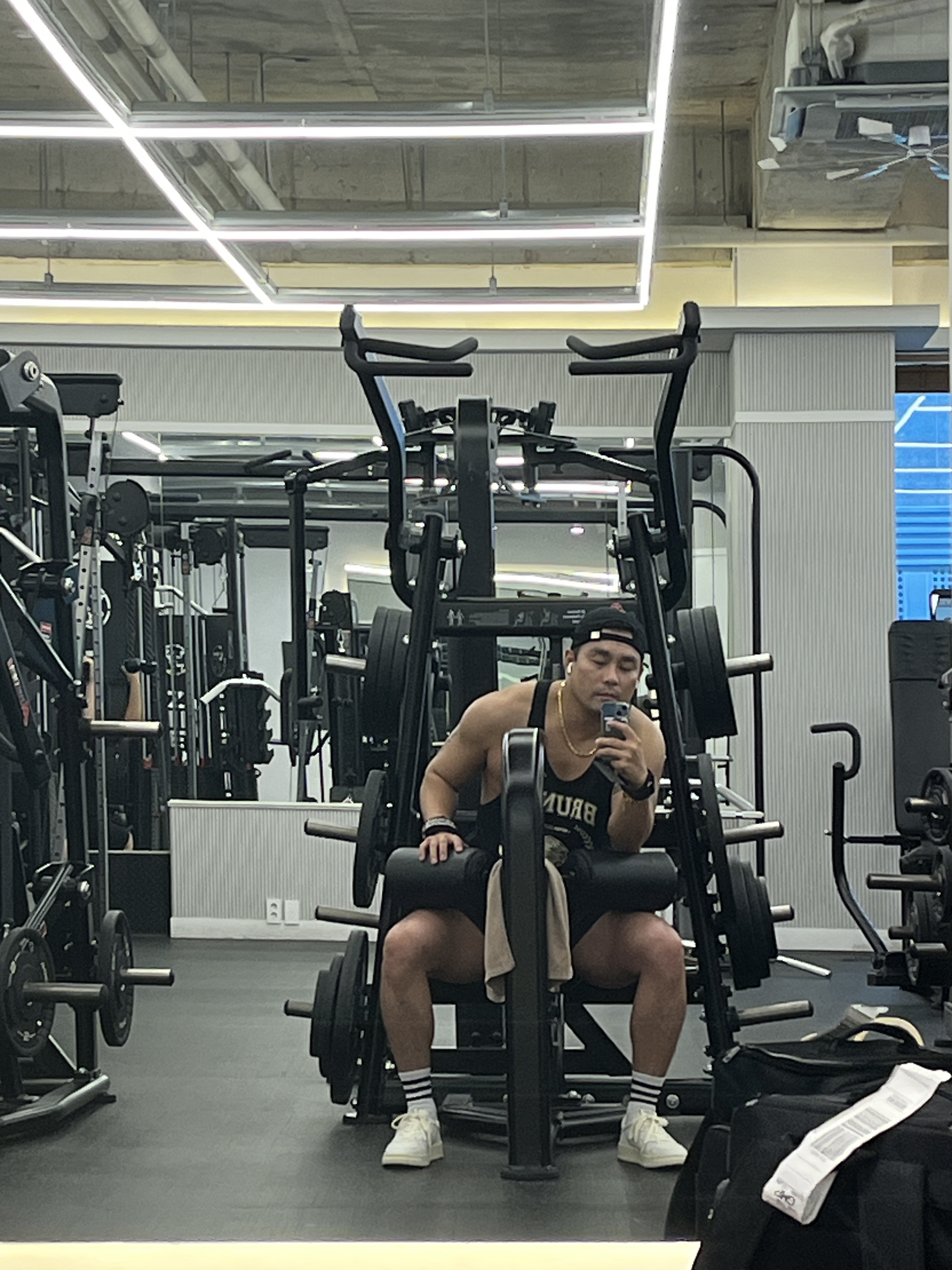 ysc726 (@178_87) 님의 게시물 | KREAM