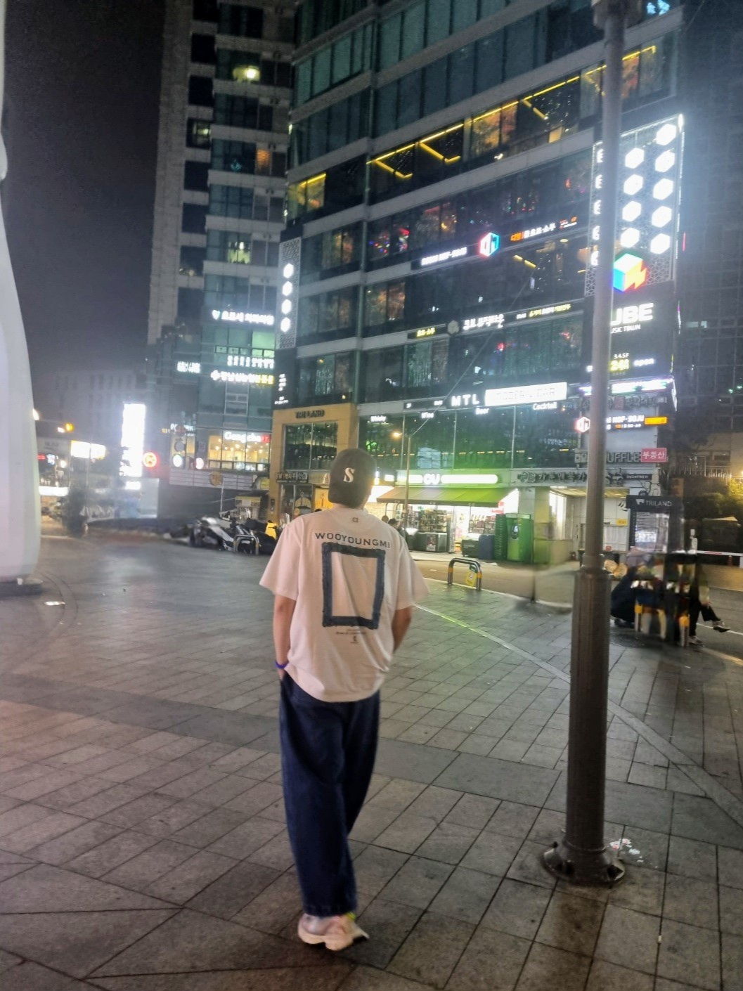 라떼 빠빠 (@rurufafa) 님의 게시물 | KREAM