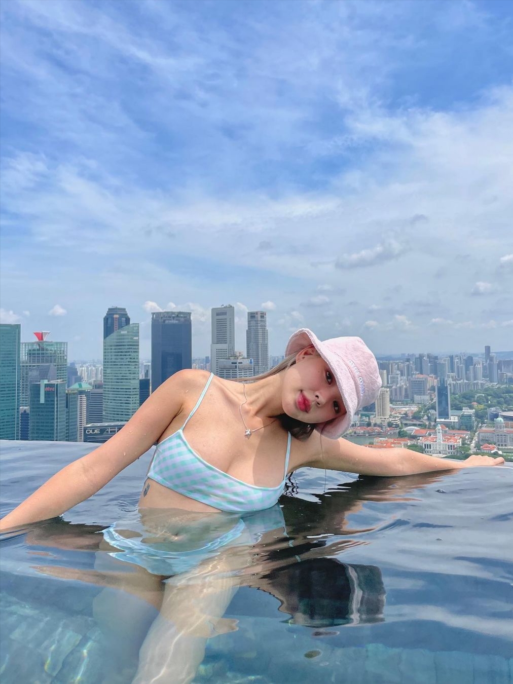 (@luxury_style) 님의 게시물 | KREAM