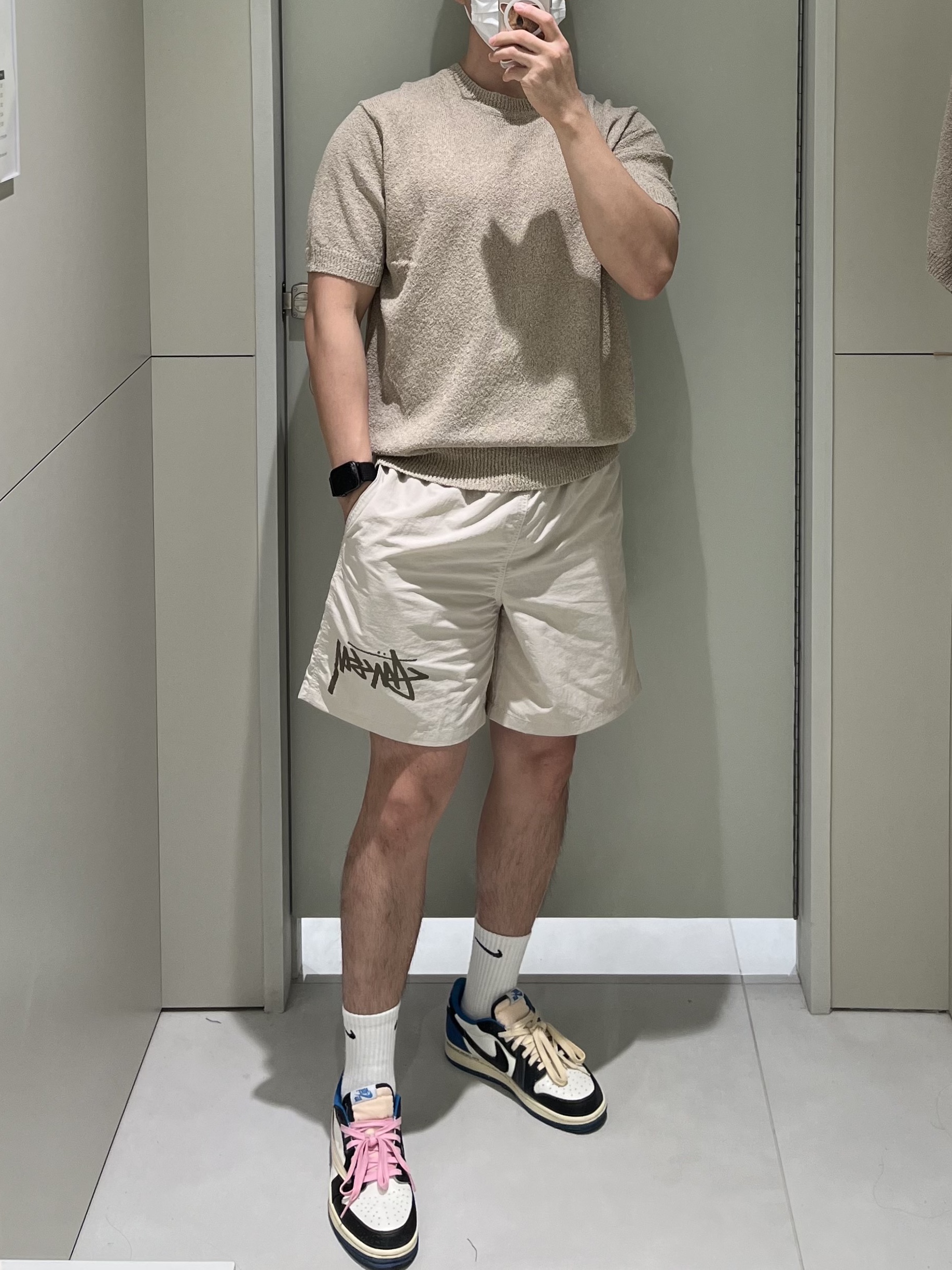 ? (@jhkk__) 님의 게시물 | KREAM