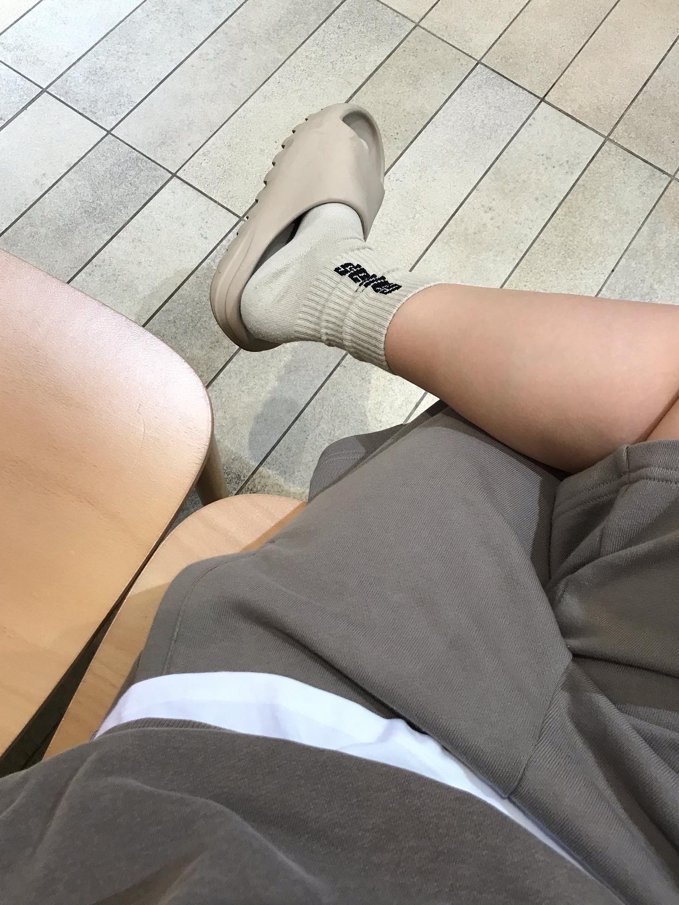 🐛 (@zi_ne) 님의 게시물 | KREAM