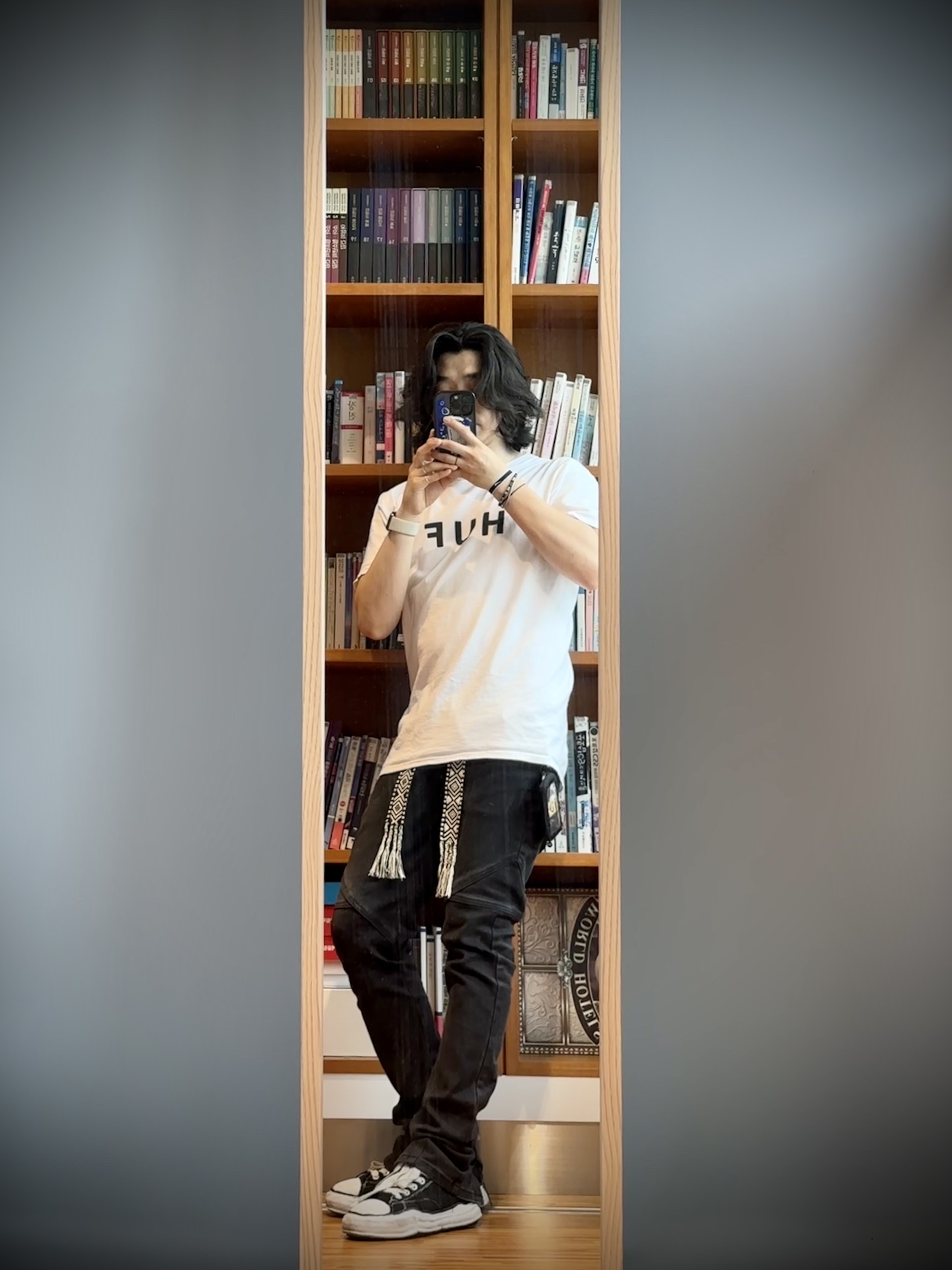 paparazzion (@84.parksang_) 님의 게시물 | KREAM