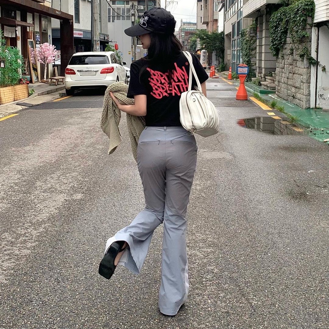 $ (@your_legacy) 님의 게시물 | KREAM