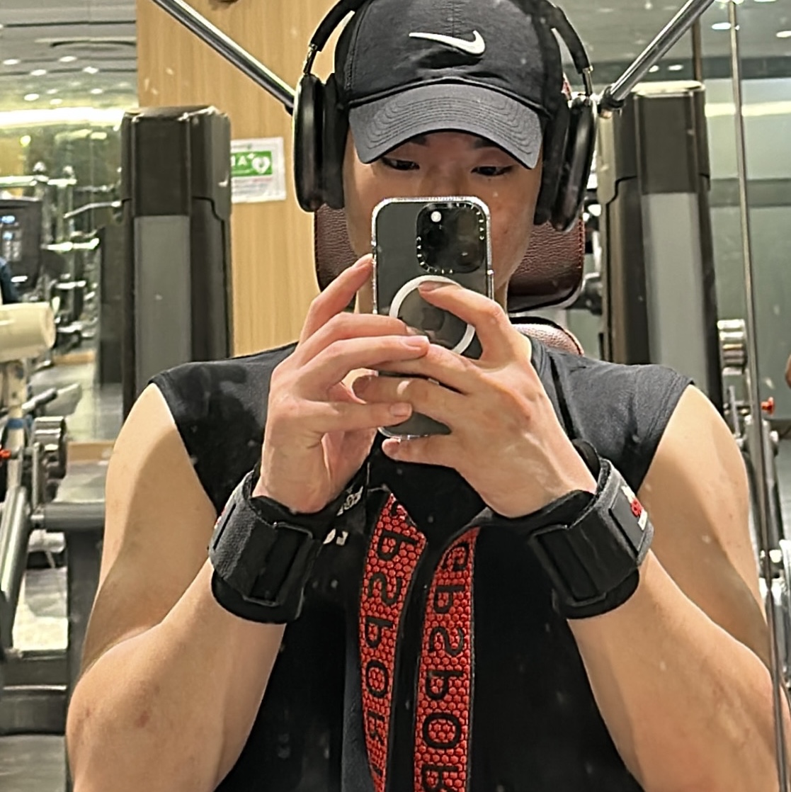 고한빈 (@1bin_k) 님의 게시물 | KREAM