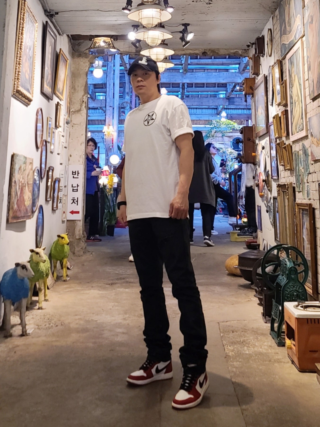 천성욱 (@yasaeng) 님의 게시물 | KREAM