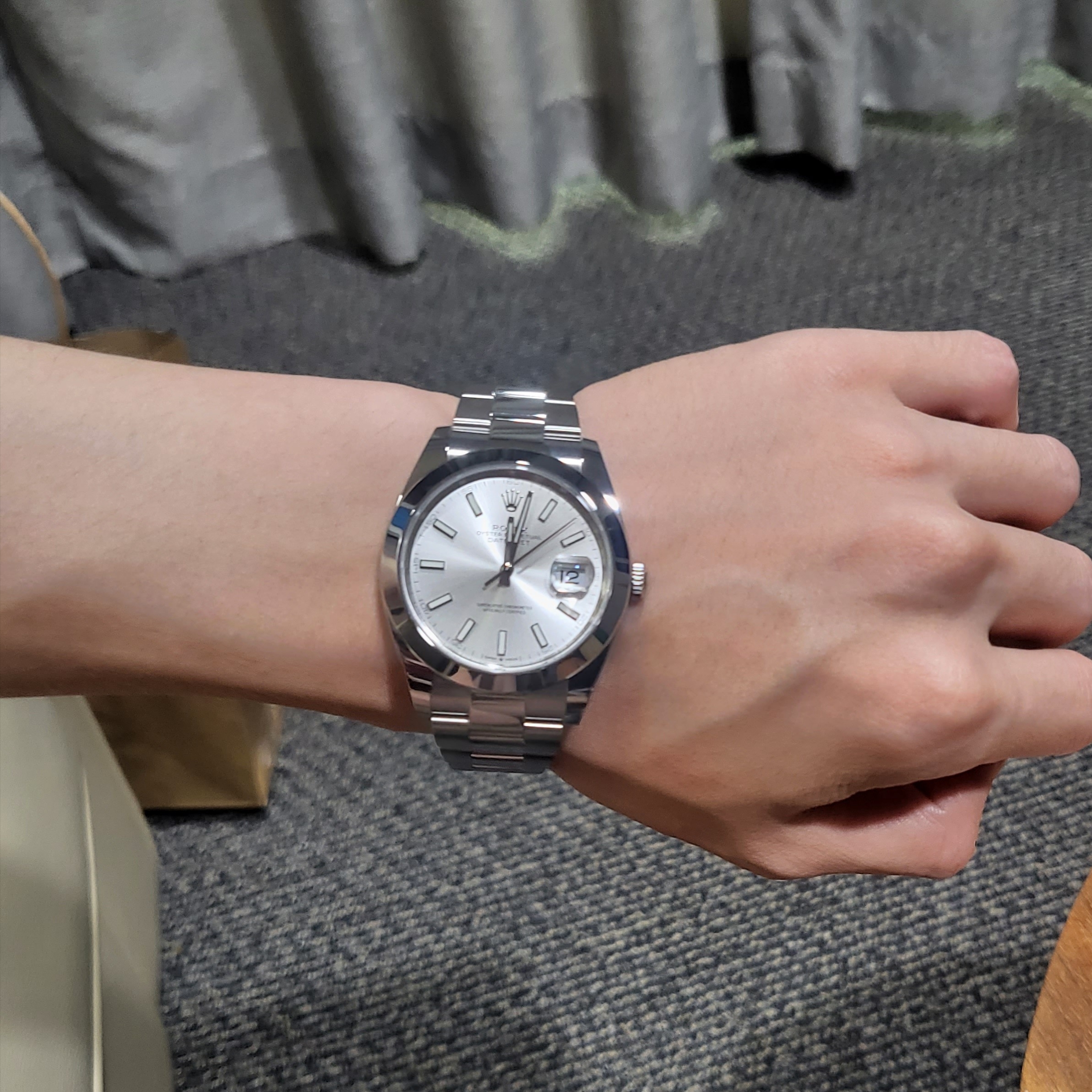 jini (@07ci9j) 님의 게시물 | KREAM