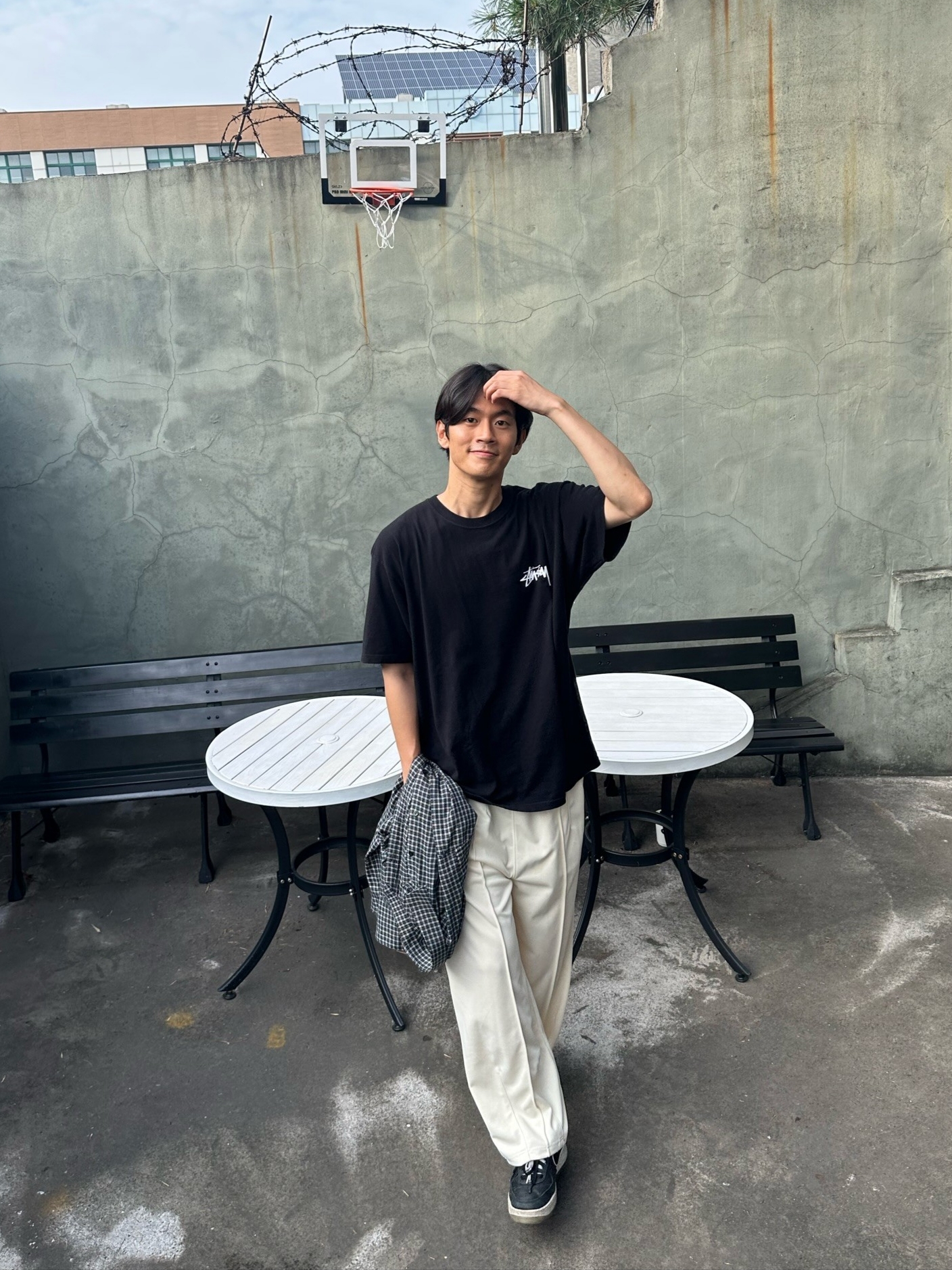 (@h0ngt0graphy) 님의 게시물 | KREAM