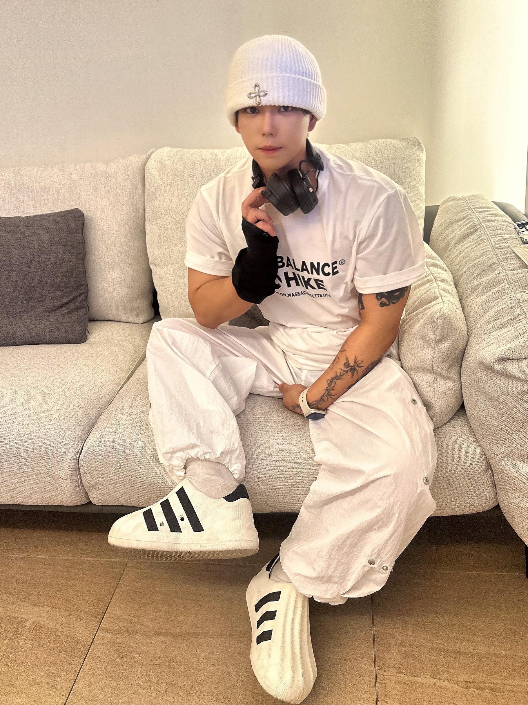 팡히 (@ehgnachx) 님의 게시물 | KREAM