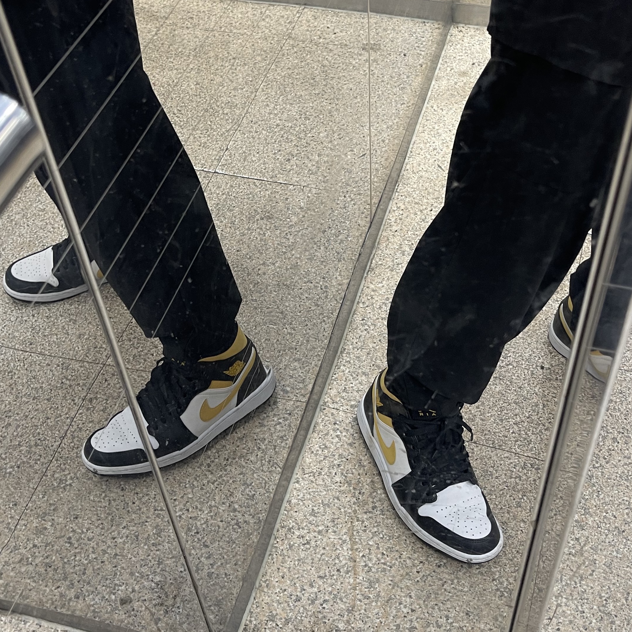 junynine (@junynine) 님의 게시물 | KREAM