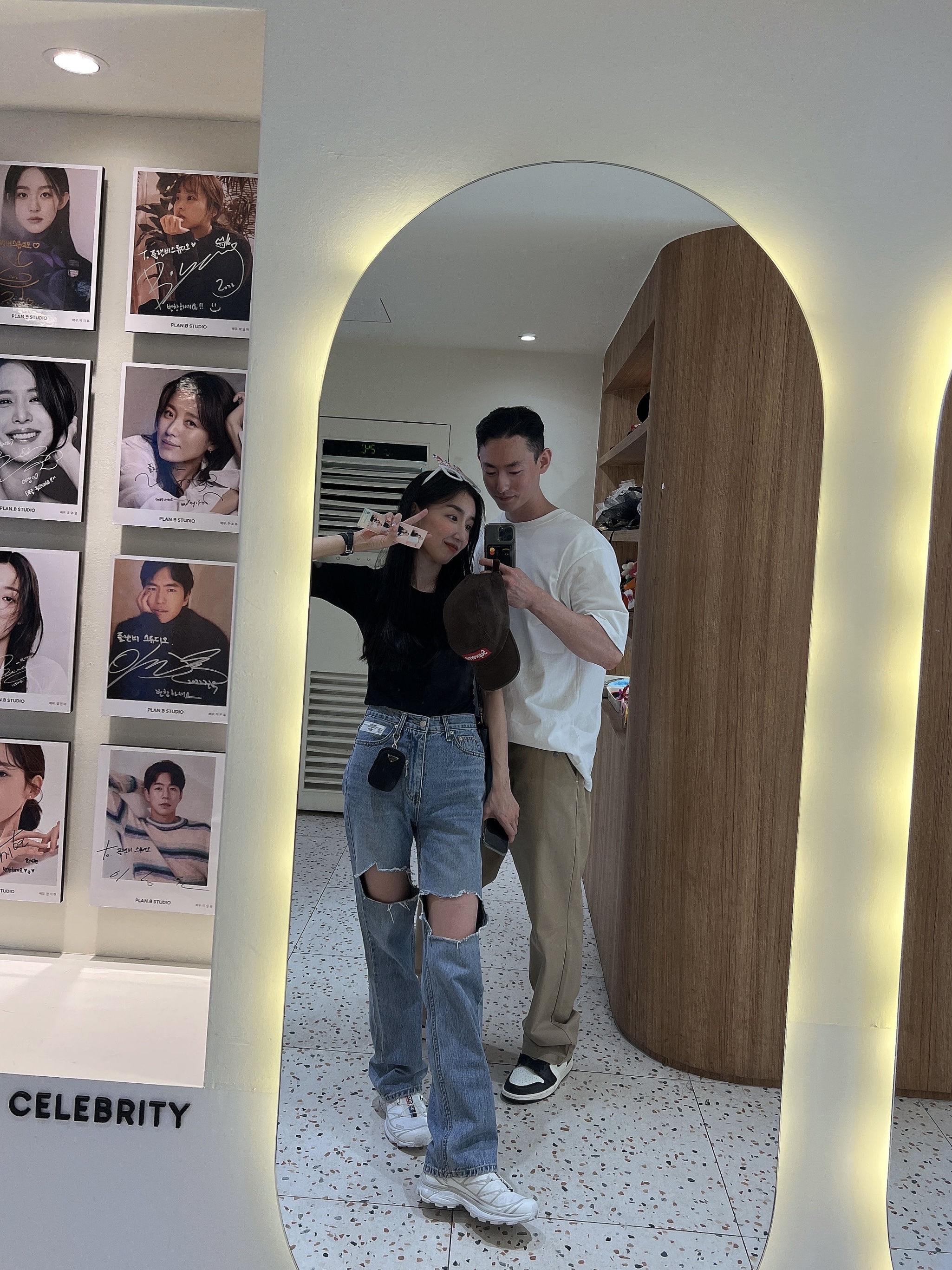 📷 @uunii.___ (@uunii.___) 님의 게시물 | KREAM