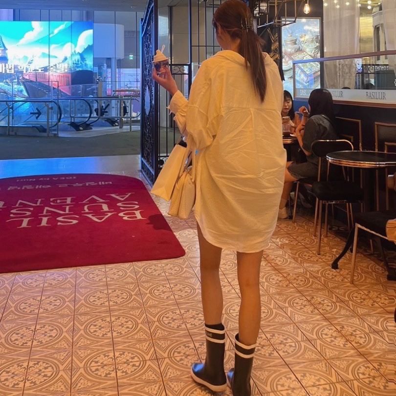 인스타@oyo_seou... (@su_k_) 님의 게시물 | KREAM