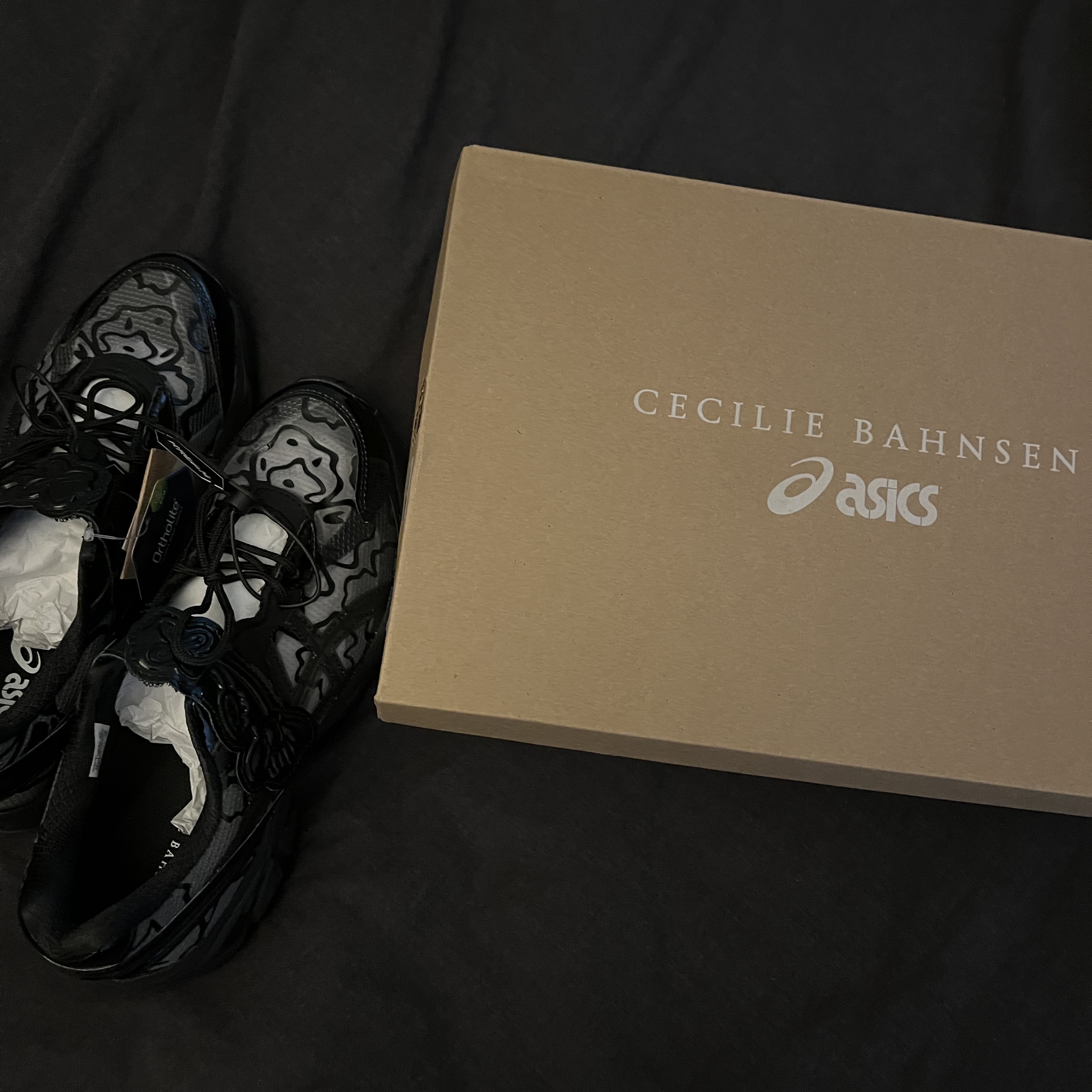 매지 (@leemezzi) 님의 게시물 | KREAM