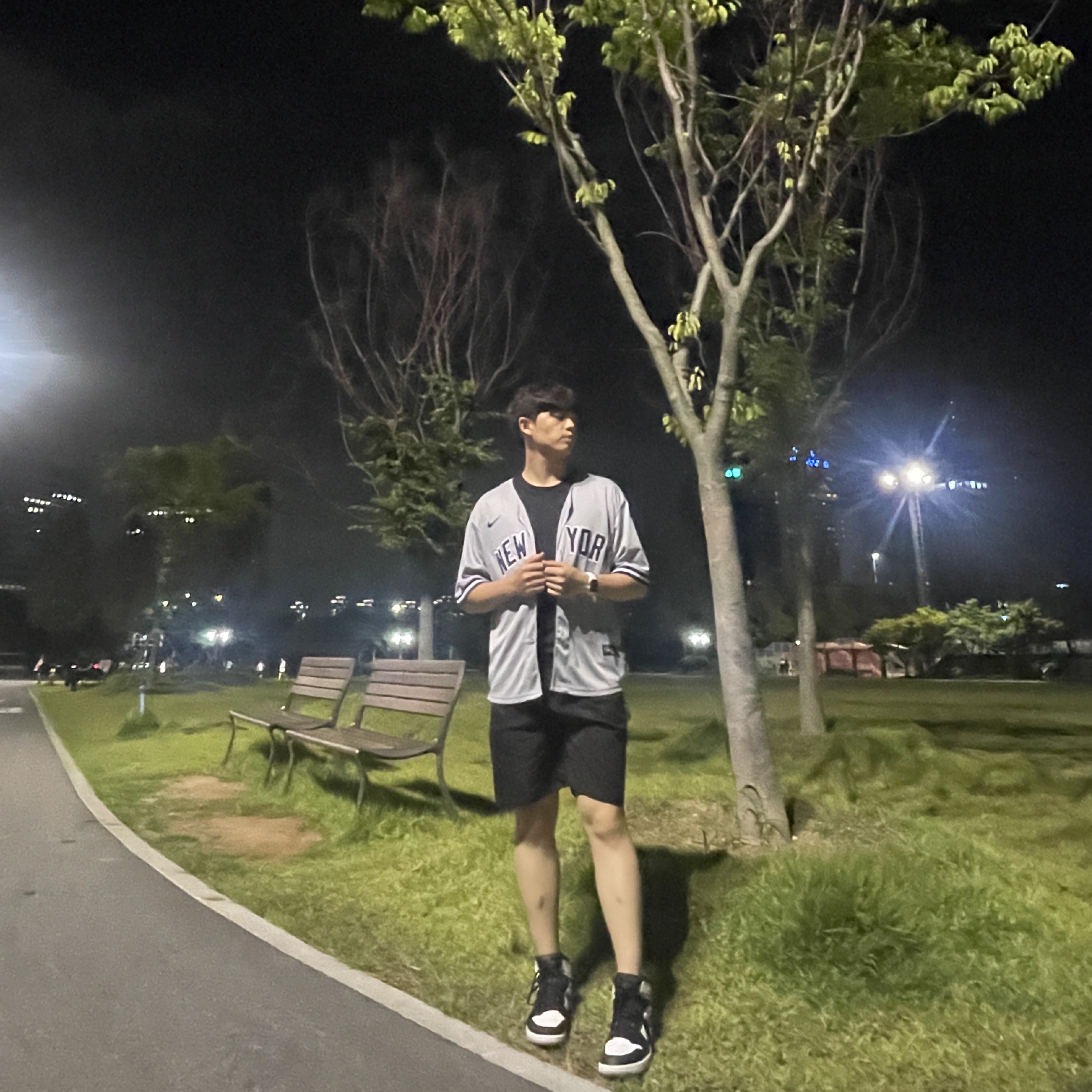 안세웅 (@ing_wooong) 님의 게시물 | KREAM