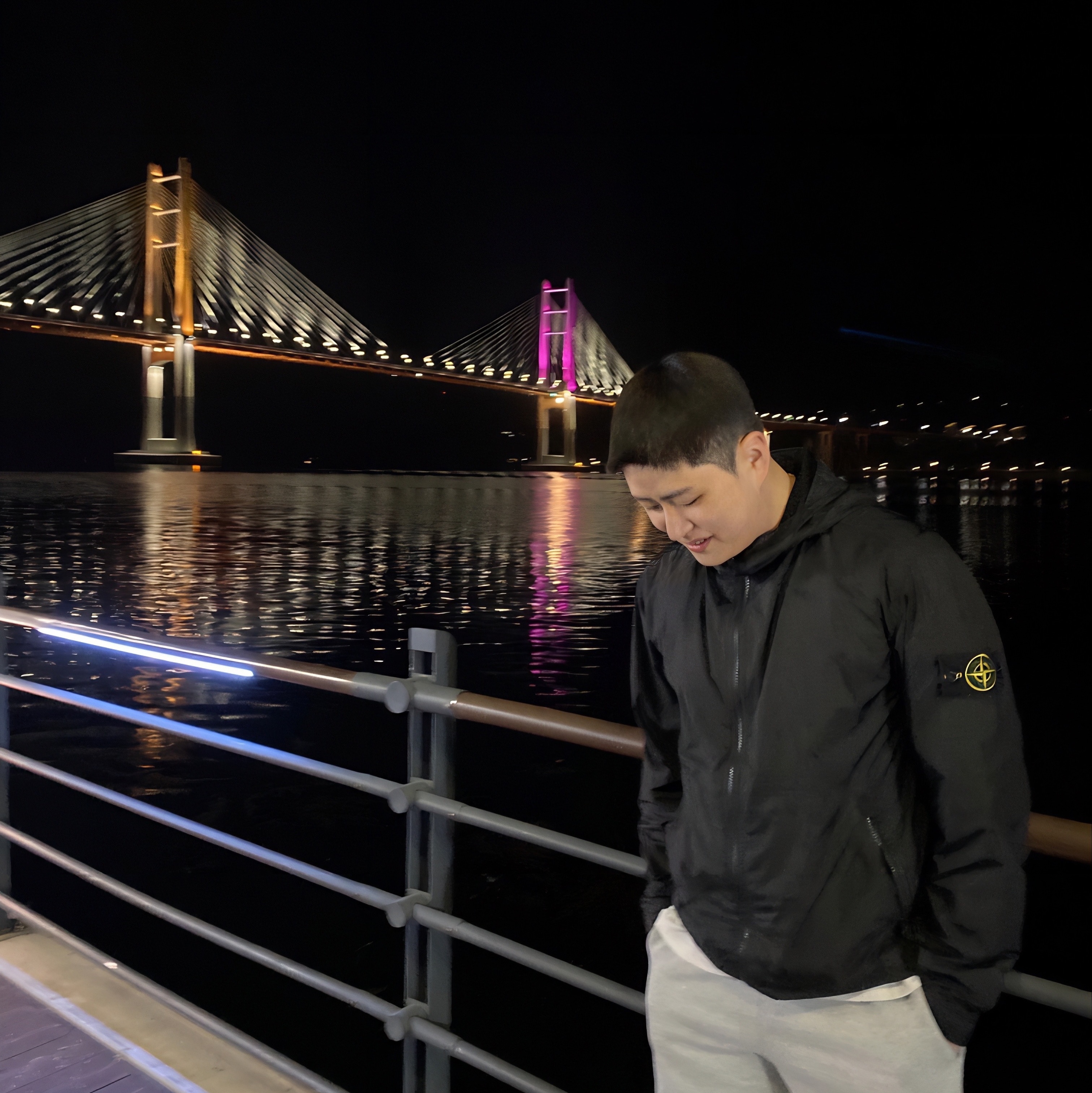 강민성 (@m.seong.21) 님의 게시물 | KREAM