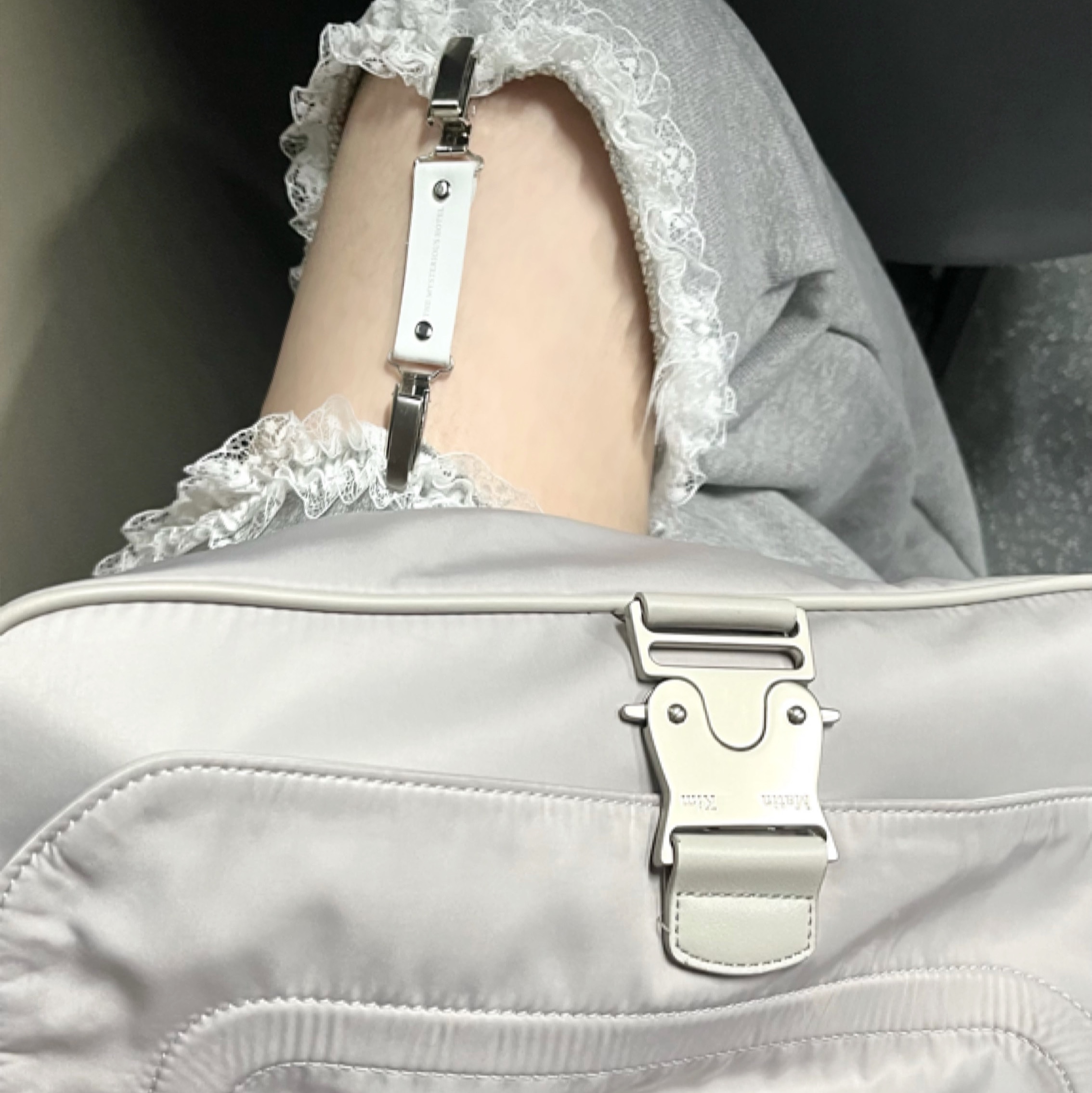 채이안 (@42.3024) 님의 게시물 | KREAM