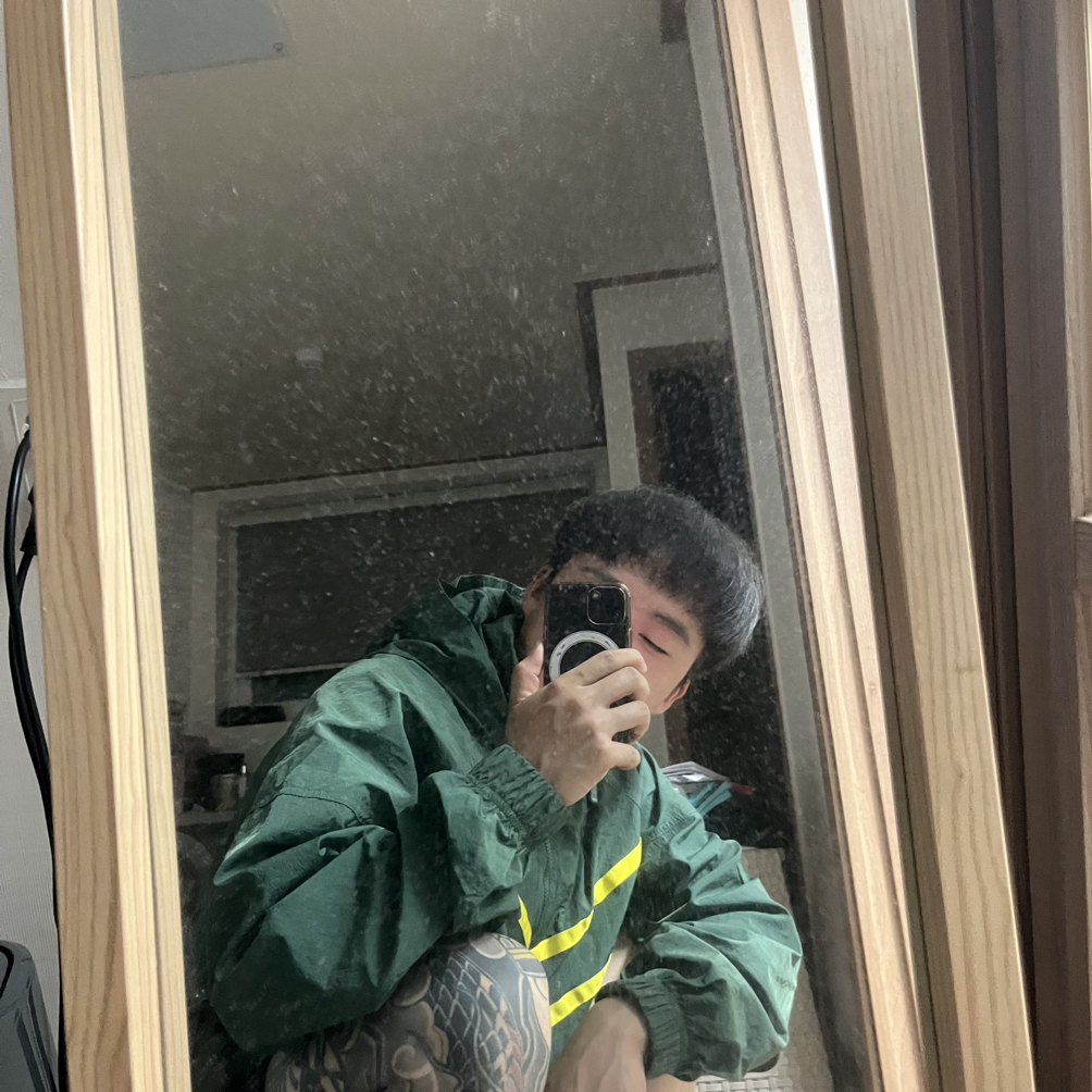 뚜또 (@seong_hyone) 님의 게시물 | KREAM