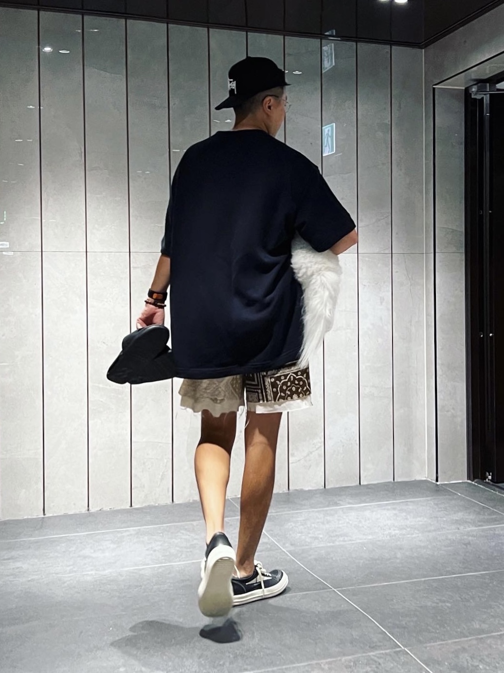 U갓jo던 (@ugotjordan) 님의 게시물 | KREAM