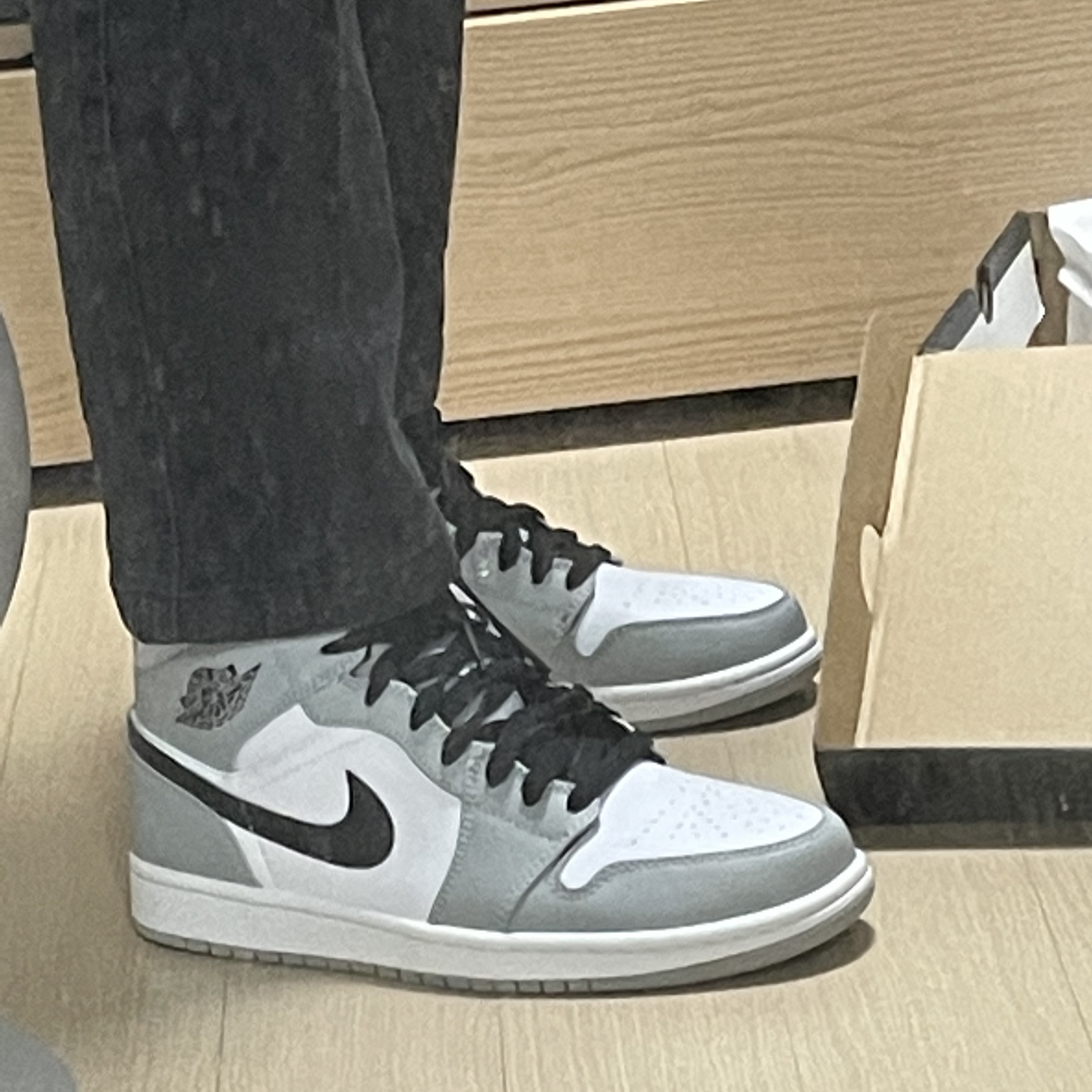 jungwoo090328 (@shinjungwoo) 님의 게시물 | KREAM