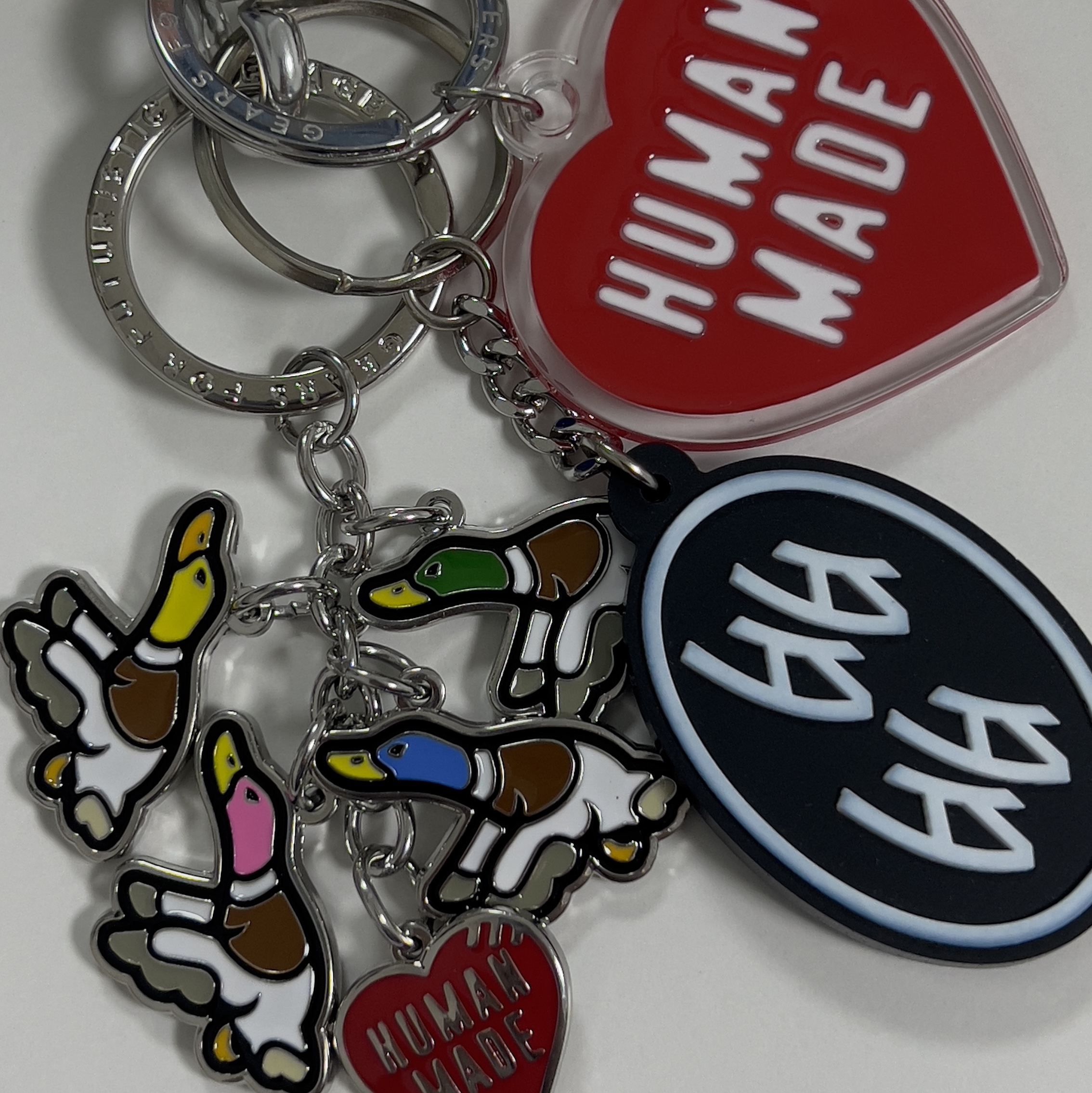 (@xs_uri) 님의 게시물 | KREAM