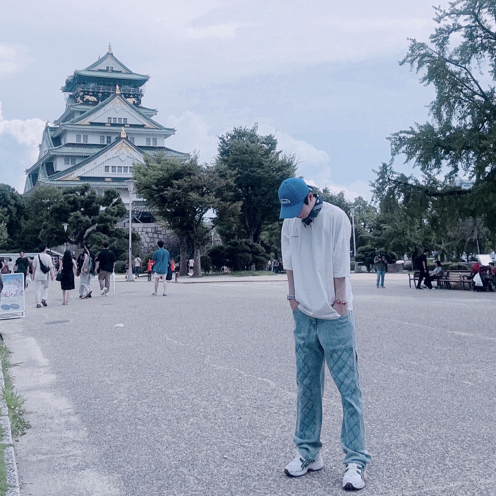 쿠니쿠니 (@electrickun) 님의 게시물 | KREAM