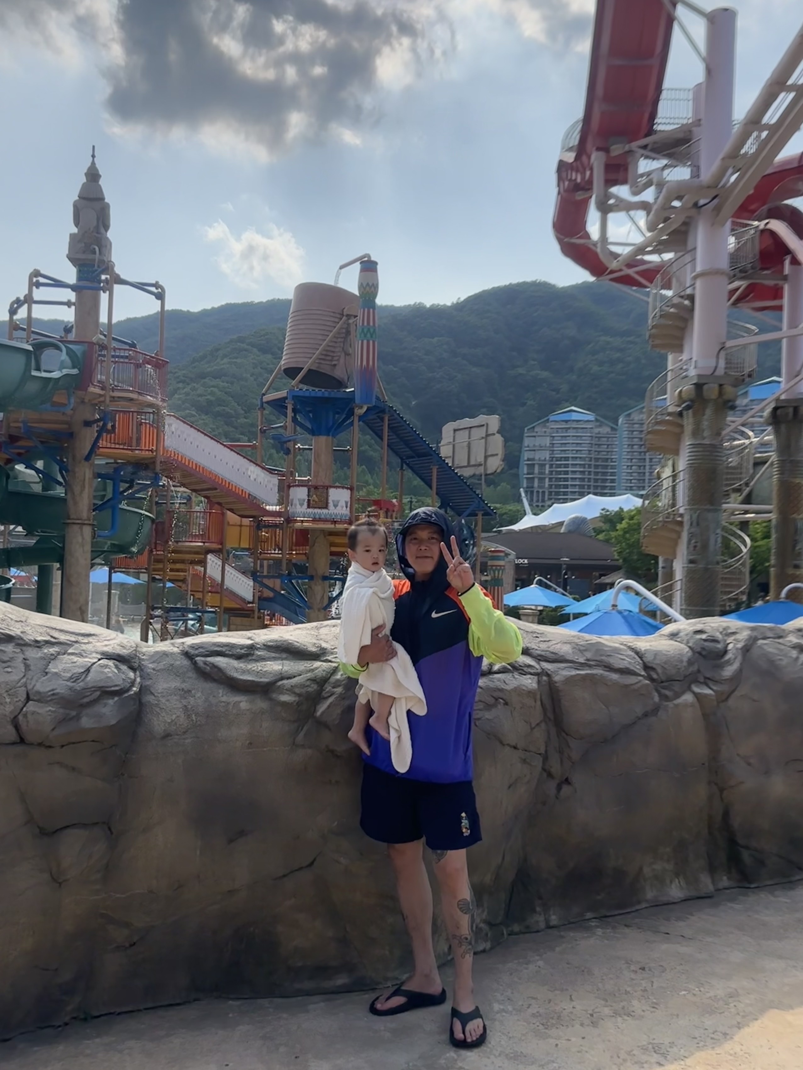 (@reckgeun) 님의 게시물 | KREAM