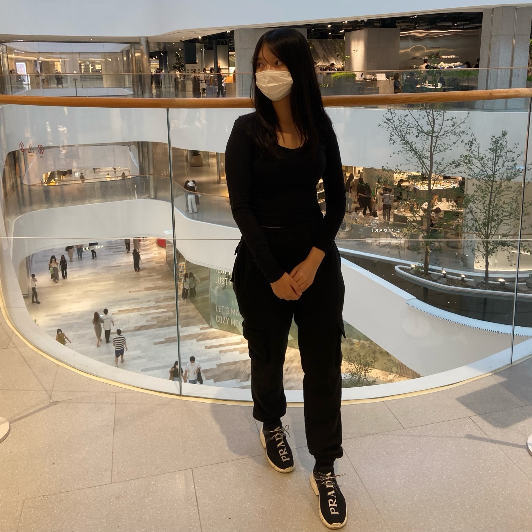 숨 (@imursoom) 님의 게시물 | KREAM