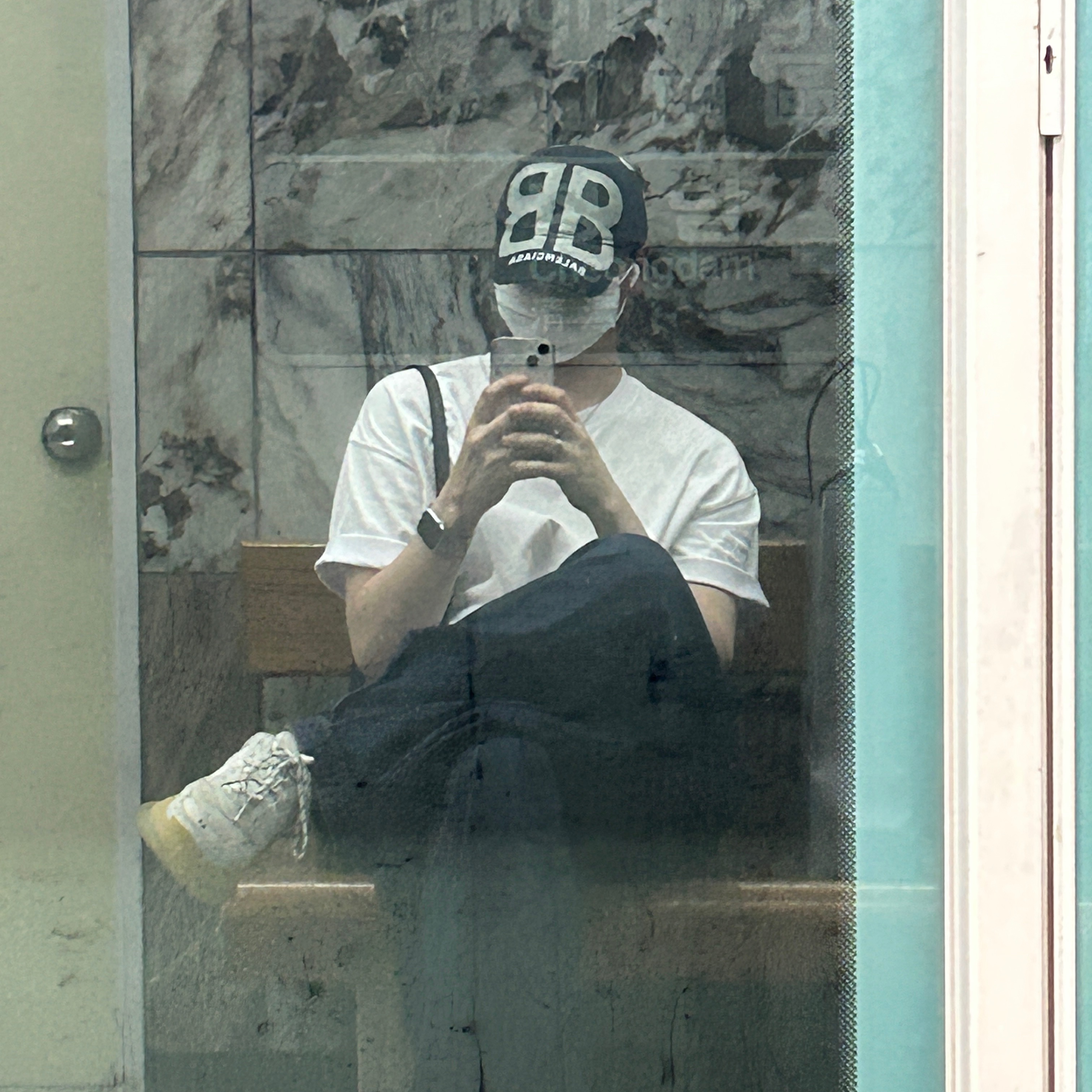 김준 (@184.5) 님의 게시물 | KREAM