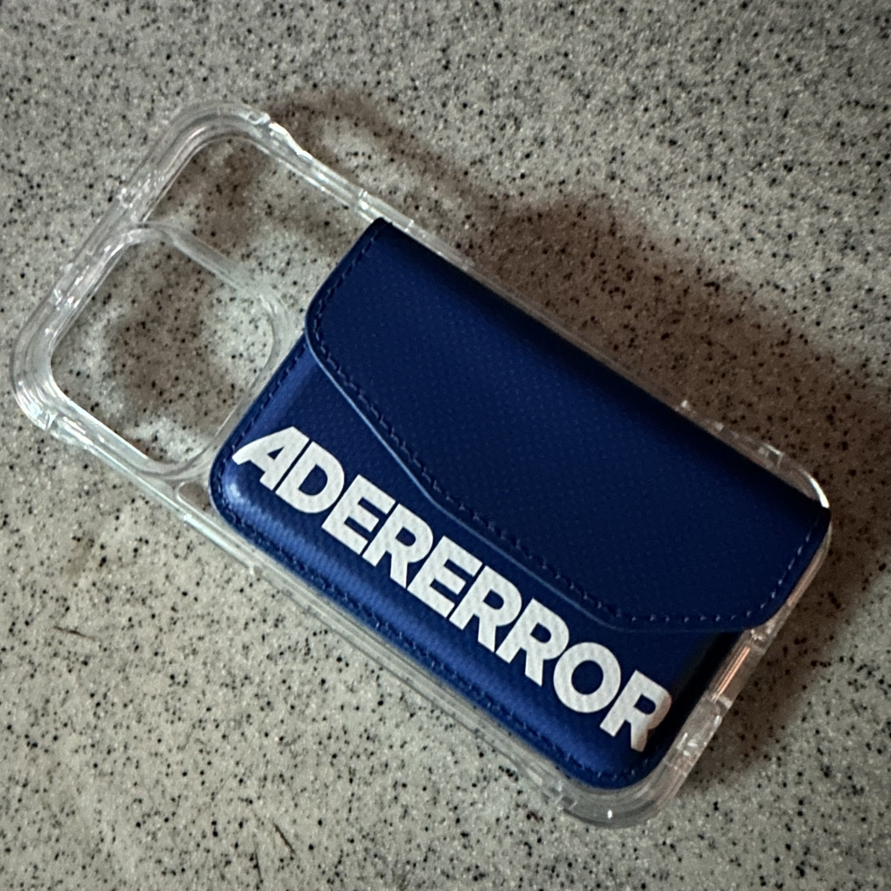 the_blues (@ader_bf) 님의 게시물 | KREAM