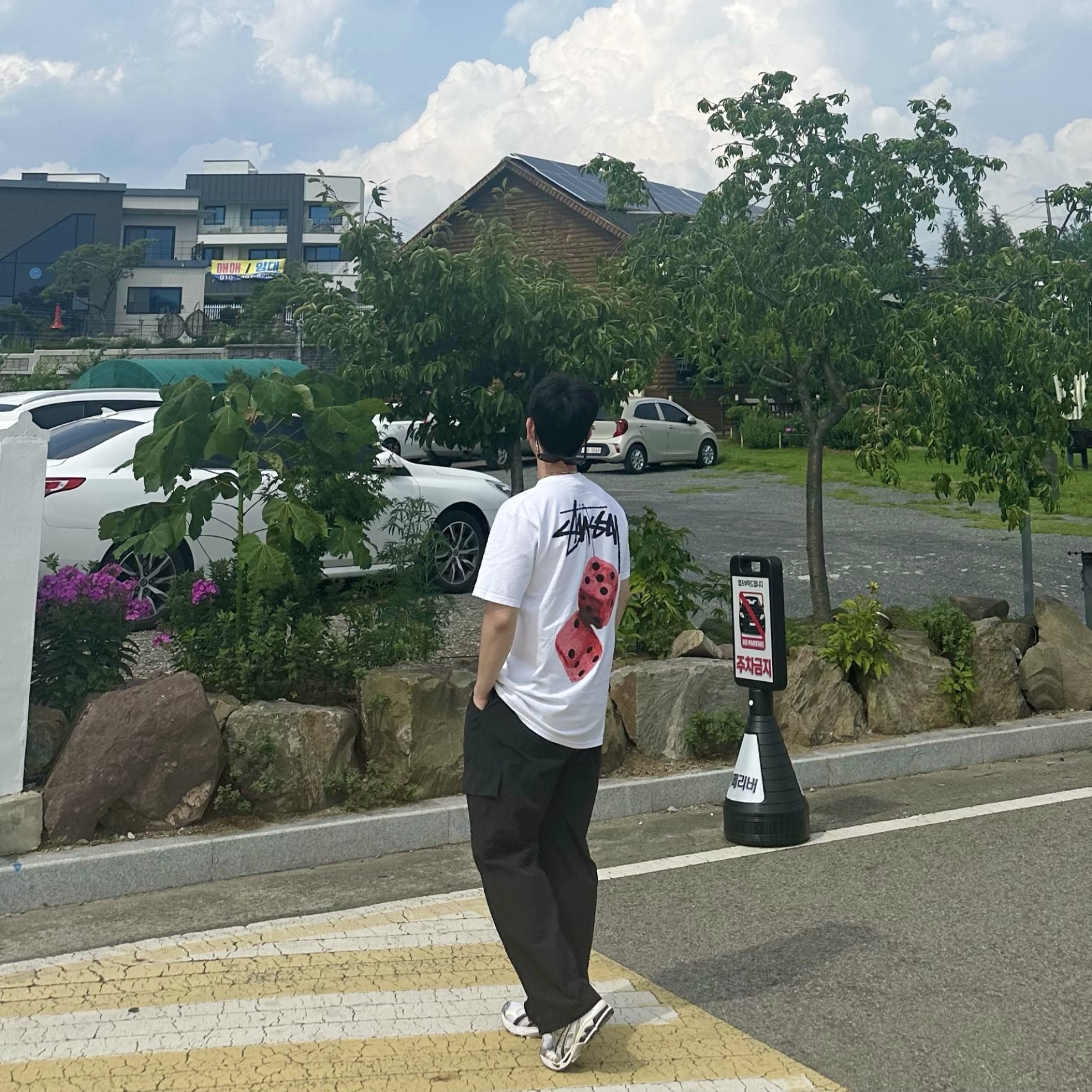 곰탱이 (@hun.__.2) 님의 게시물 | KREAM