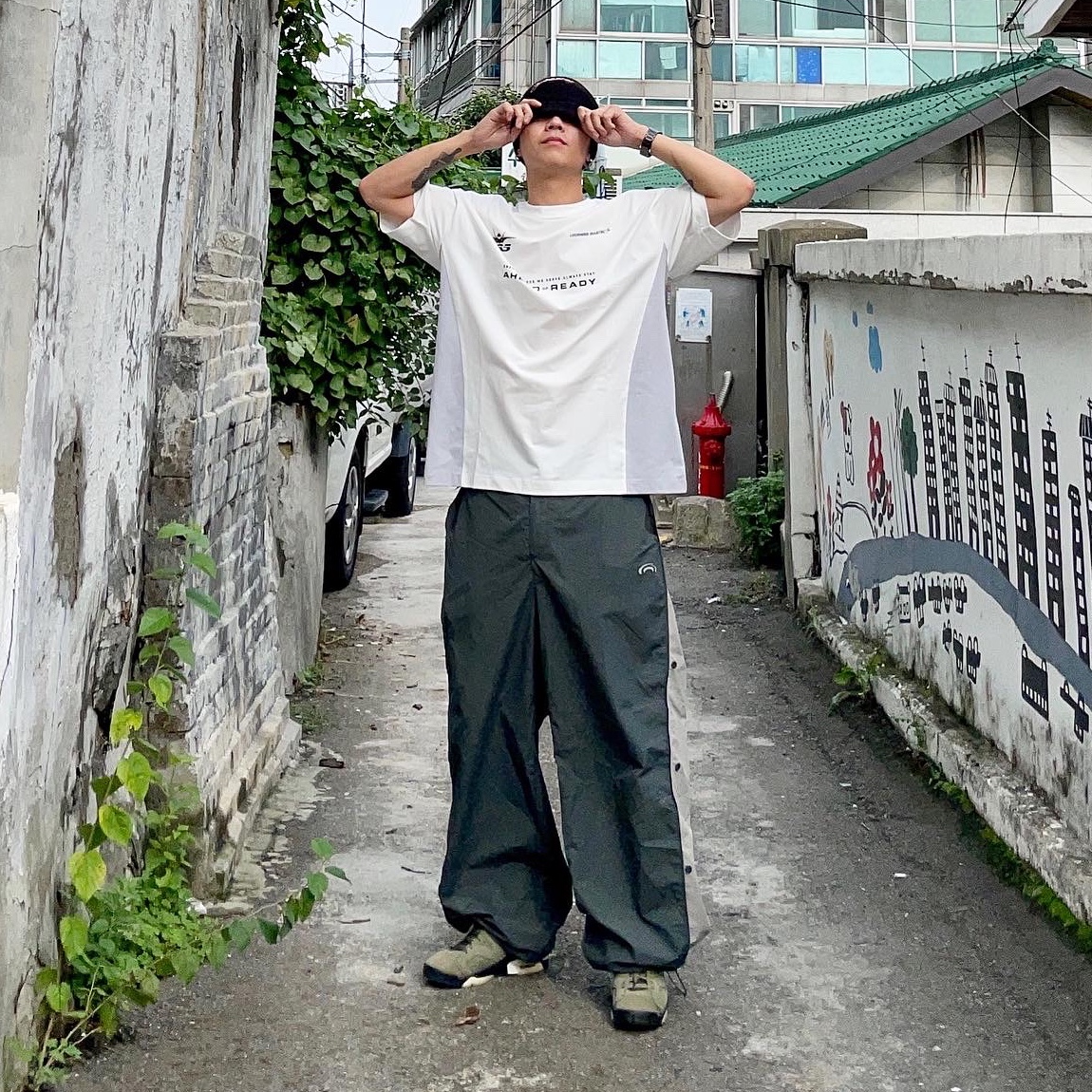 섭이 (@hee_seop) 님의 게시물 | KREAM